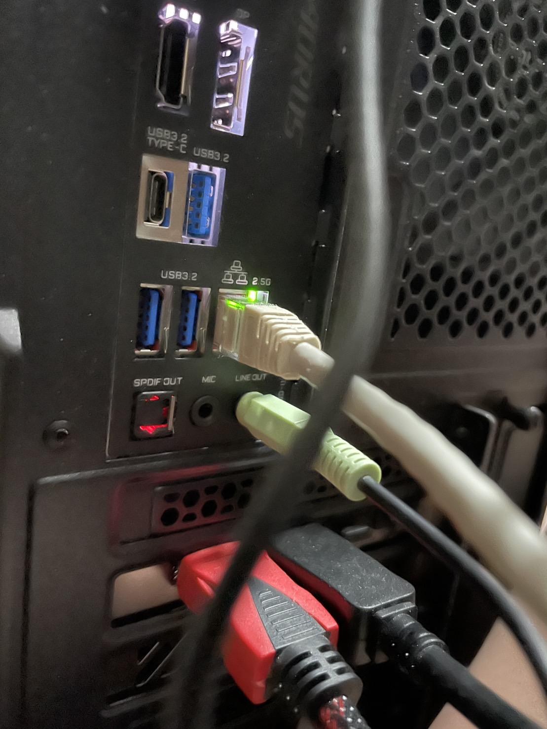 【問題】音效孔Line in 及 雙螢幕+遊戲主機+喇叭使用 @電腦應用綜合討論 哈啦板 - 巴哈姆特