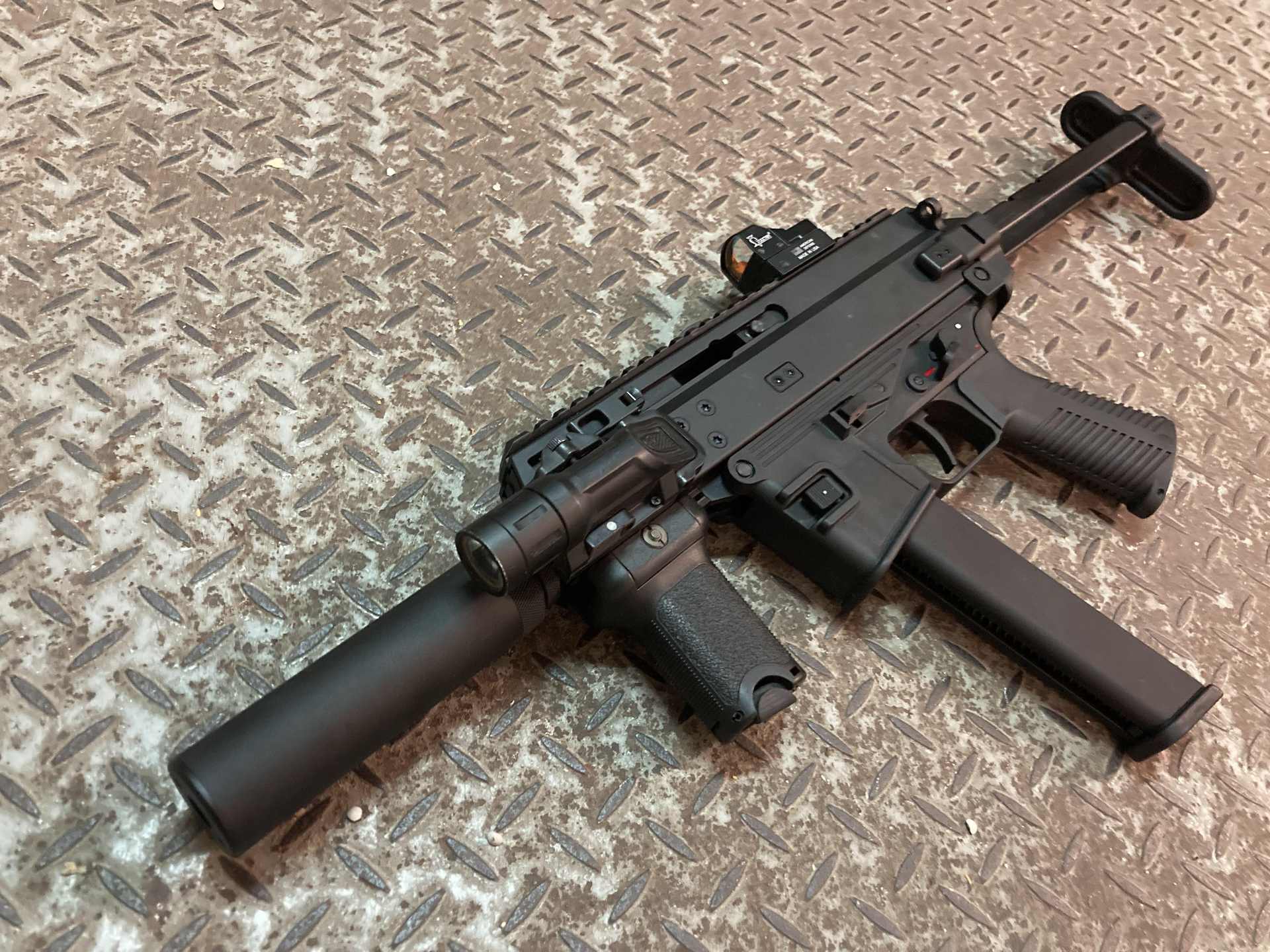 【問題】Maruyama SCW-9 PRO-G/ APC9 如瑞士刀一般 實用可靠的SMG @野戰 (生存) 遊戲 哈啦板 - 巴哈姆特