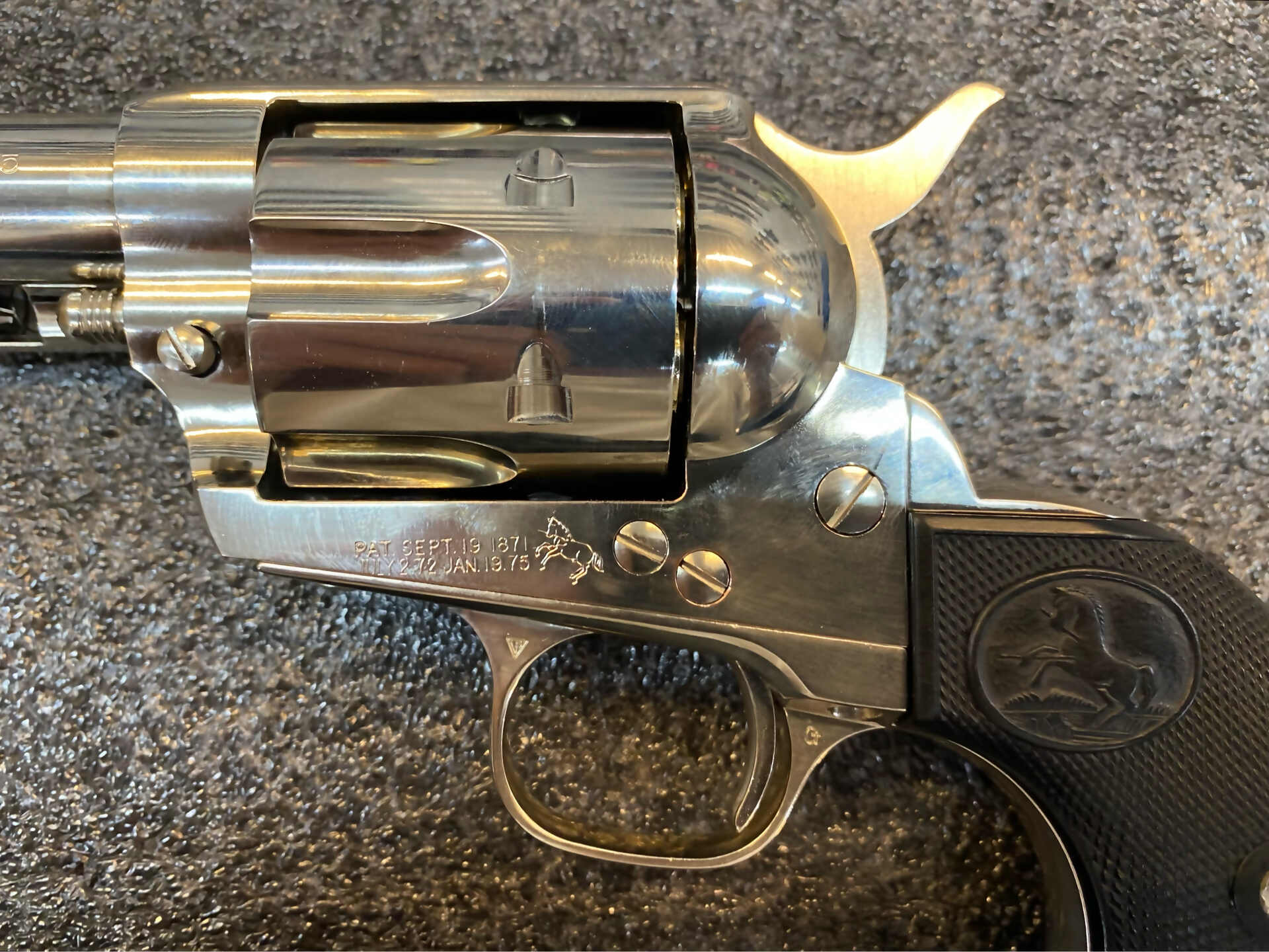 【閒聊1代&2代樣式 colt single action army 45 (saa) Hudson發火模型&tanaka氣槍 @野戰 (生存) 遊戲 哈啦板 - 巴哈姆特