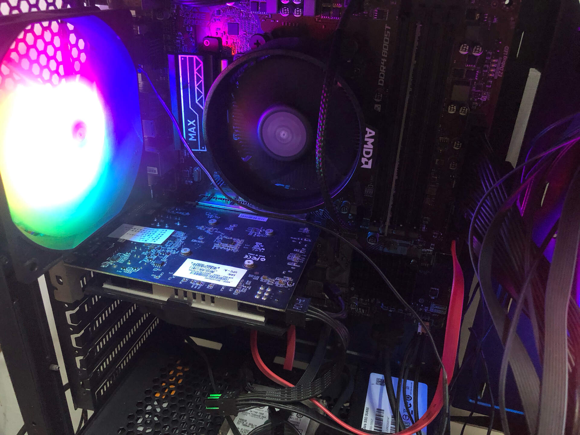 【問題】請教機殼內附RGB風扇接法 @電腦應用綜合討論 哈啦板 - 巴哈姆特