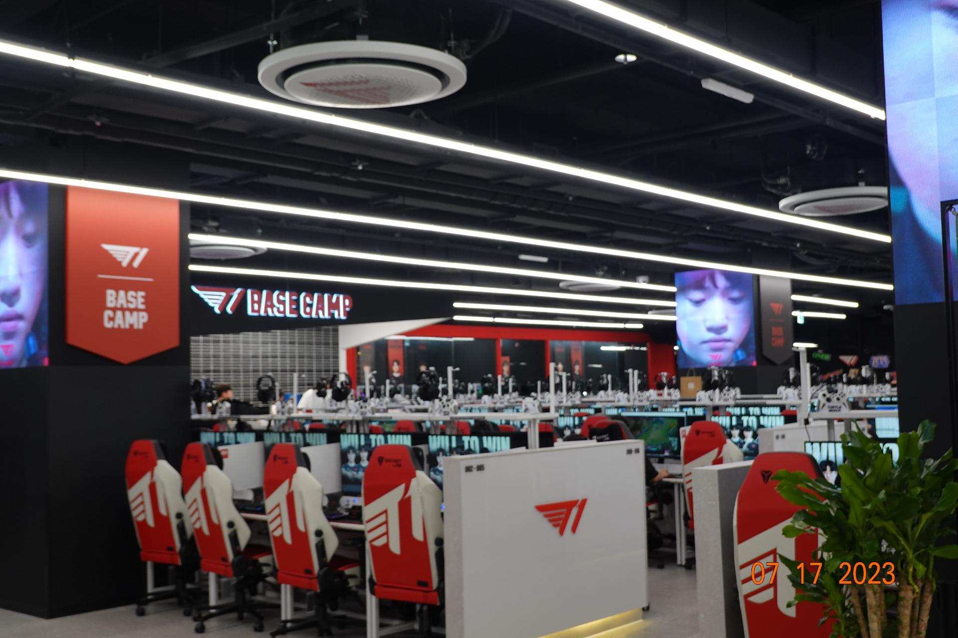 如夢一般的追星之旅+LCK線下觀賽♡ - easonxie的創作 - 巴哈姆特