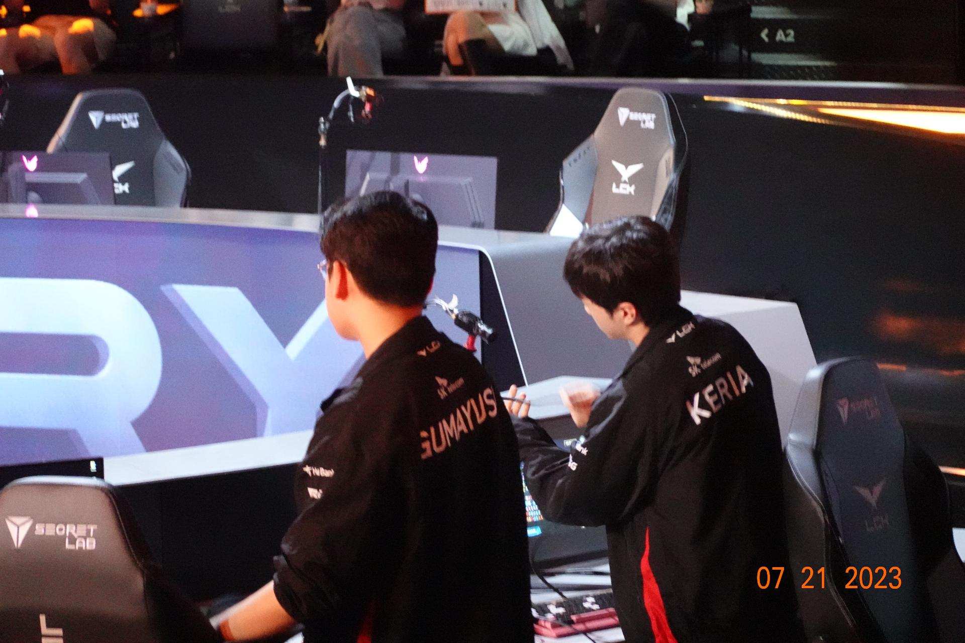 如夢一般的追星之旅+LCK線下觀賽♡ - easonxie的創作 - 巴哈姆特