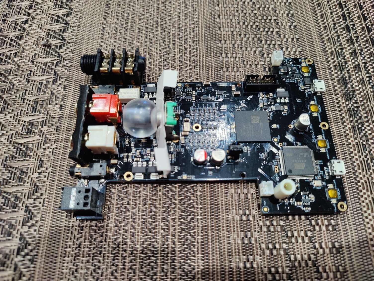 【心得】NRF-005T無磁性降噪膠帶 @影音視聽討論區 哈啦板 - 巴哈姆特