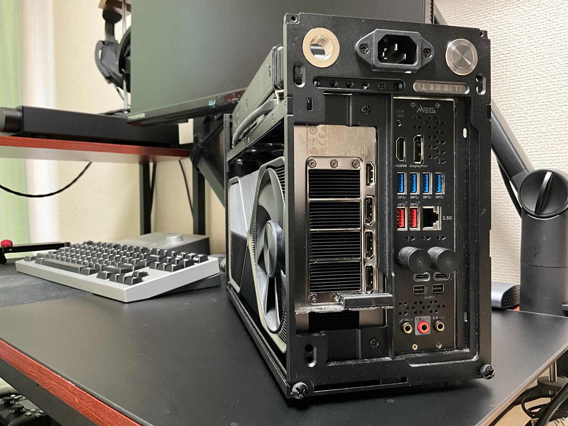 【心得】【心得】FormD T1 v2 把i9-13900K跟Nvidia 4090 FE塞進10升不到的機殼內 @電腦應用綜合討論 哈啦板 ...