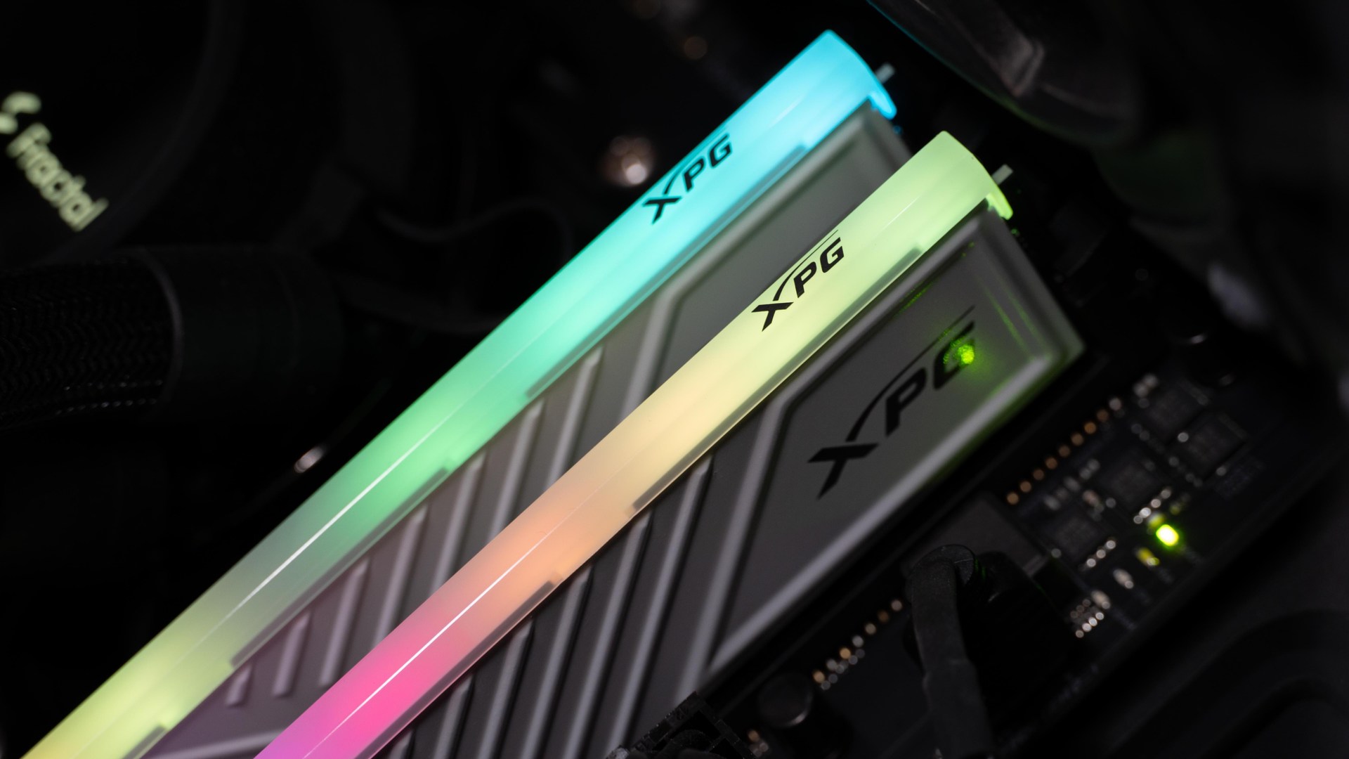 【心得】「開箱」ADATA XPG SPECTRIX DDR4 3600 D35G - 美型白色 RGB 平價記憶體 @電腦應用綜合討論 哈啦 ...