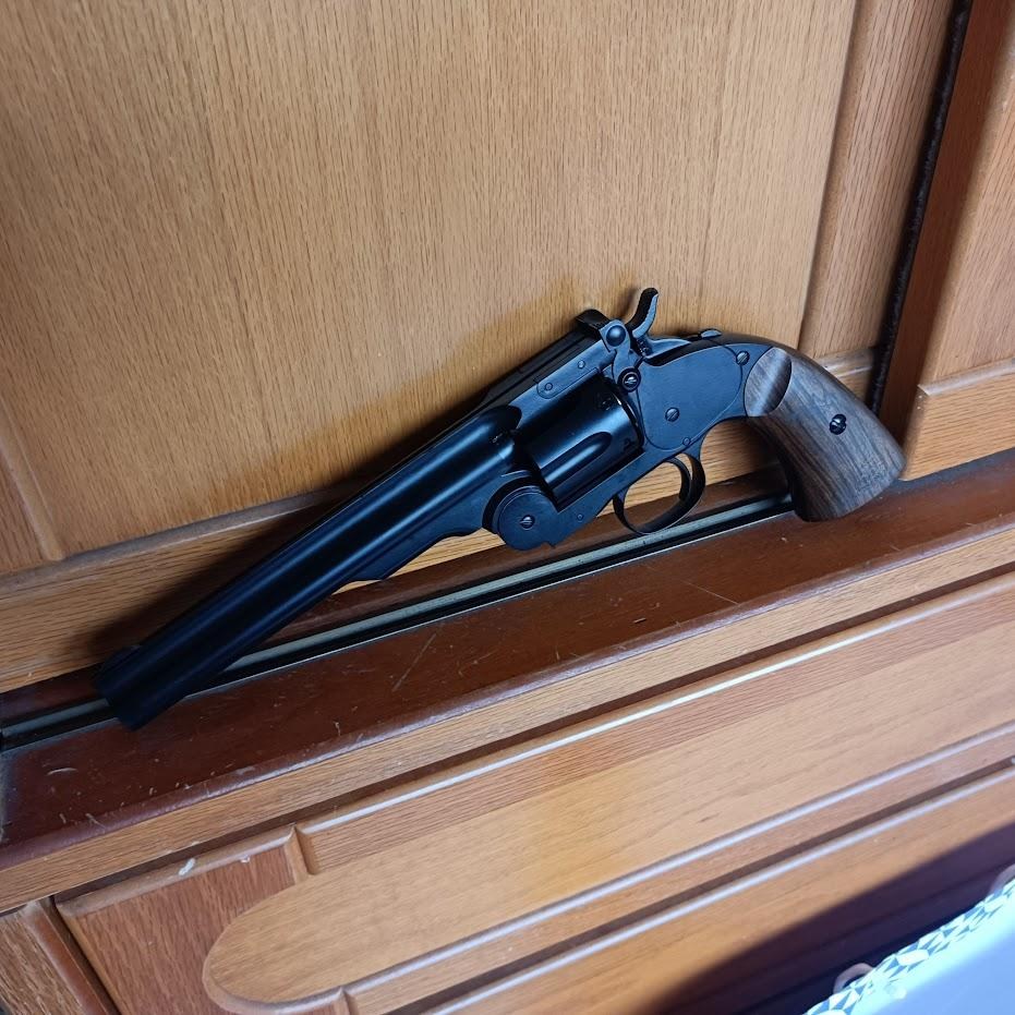 【問題】第一把左輪選擇請教 @野戰 (生存) 遊戲 哈啦板 - 巴哈姆特