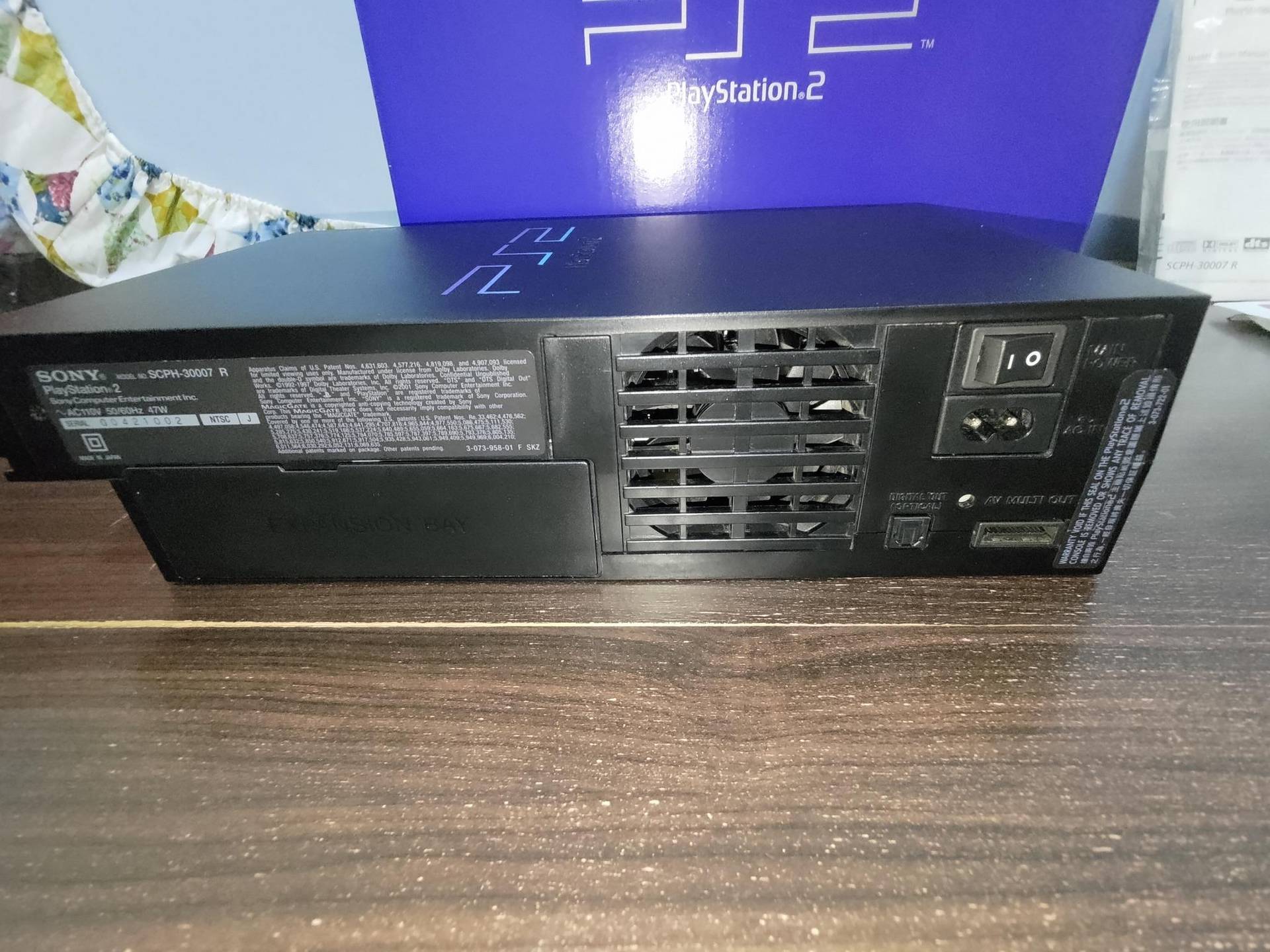 PlayStation 2 (PS2) 台灣專用機 首發機型號:SCPH-30007R - kyo6996je的創作 - 巴哈姆特