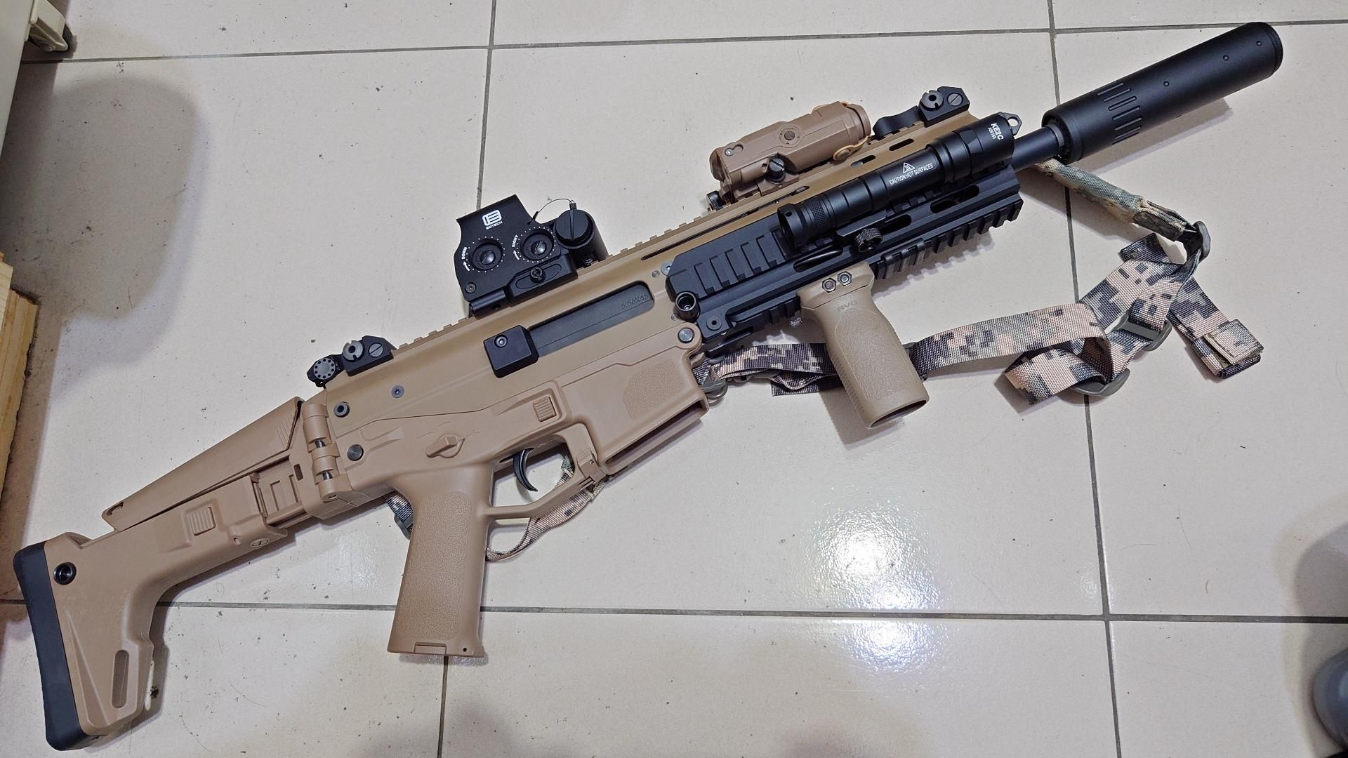 【閒聊】WE ACR 改裝PTS MASADA三面導軌護木 @野戰 (生存) 遊戲 哈啦板 - 巴哈姆特