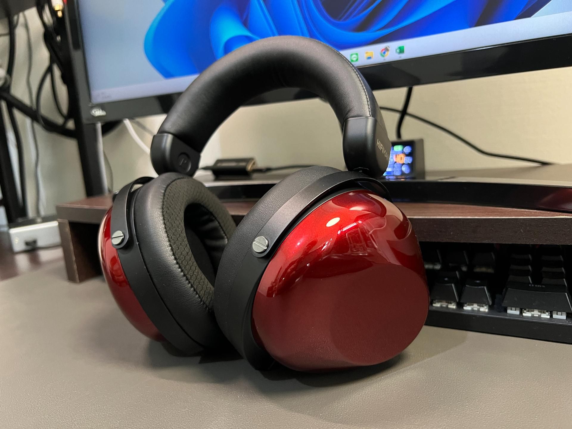 【心得】優雅的典範， HiFiMan HE-R9 封閉式耳罩耳機 評測開箱 Review 【NOD】 @影音視聽討論區 哈啦板 - 巴哈姆特