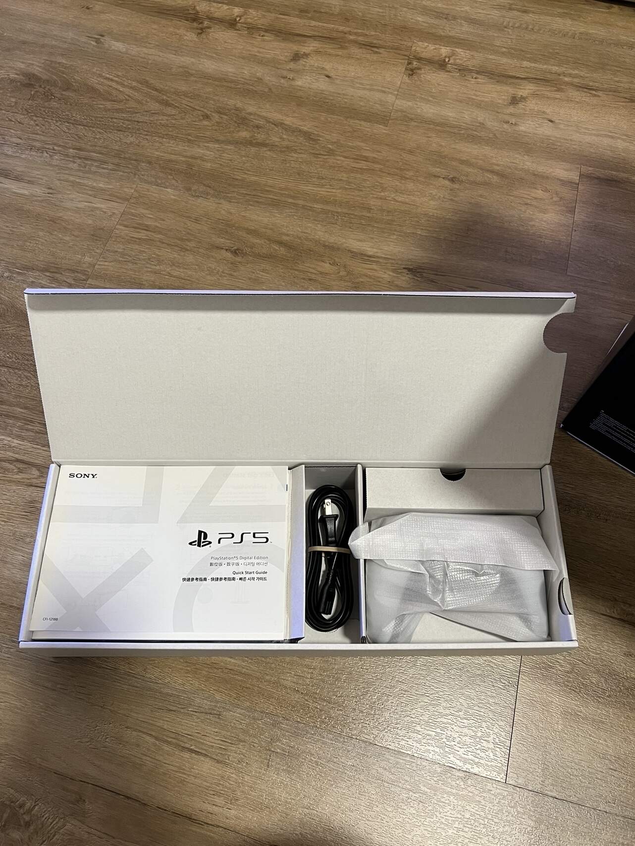 【心得】PHILIPS 飛利浦 50PUH8808 電視 + PS5 數位版 1218型 （贈品）不專業簡單開箱心得 @PS5 / PlayStation5 哈啦板 - 巴哈姆特