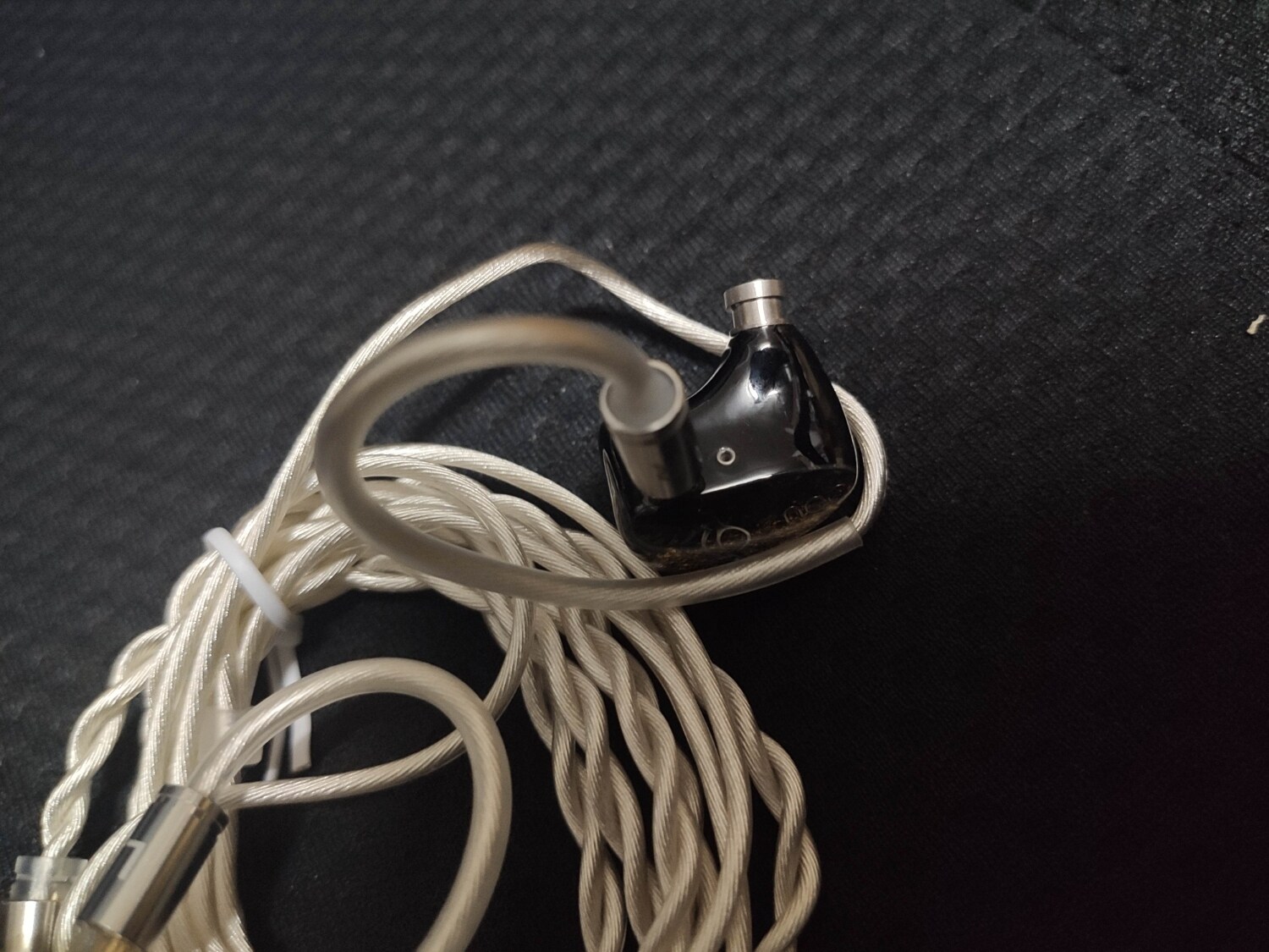 【心得】細膩唯美 女聲利器 — Seeaudio Neo 開箱+心得 @影音視聽討論區 哈啦板 - 巴哈姆特