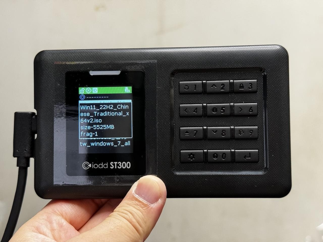 【心得】工具人之工具箱，iodd ST300 外置硬碟盒（帶ISO/VHD模擬器） @電腦應用綜合討論 哈啦板 - 巴哈姆特