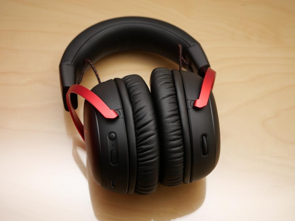 【心得】經典無線升級 HyperX Cloud III Wireless 開箱 @電腦應用綜合討論 哈啦板 - 巴哈姆特