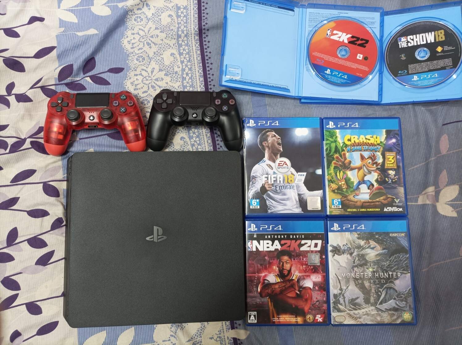 【售】PS4+ 遊戲片 @ACG二手交易板 哈啦板 - 巴哈姆特