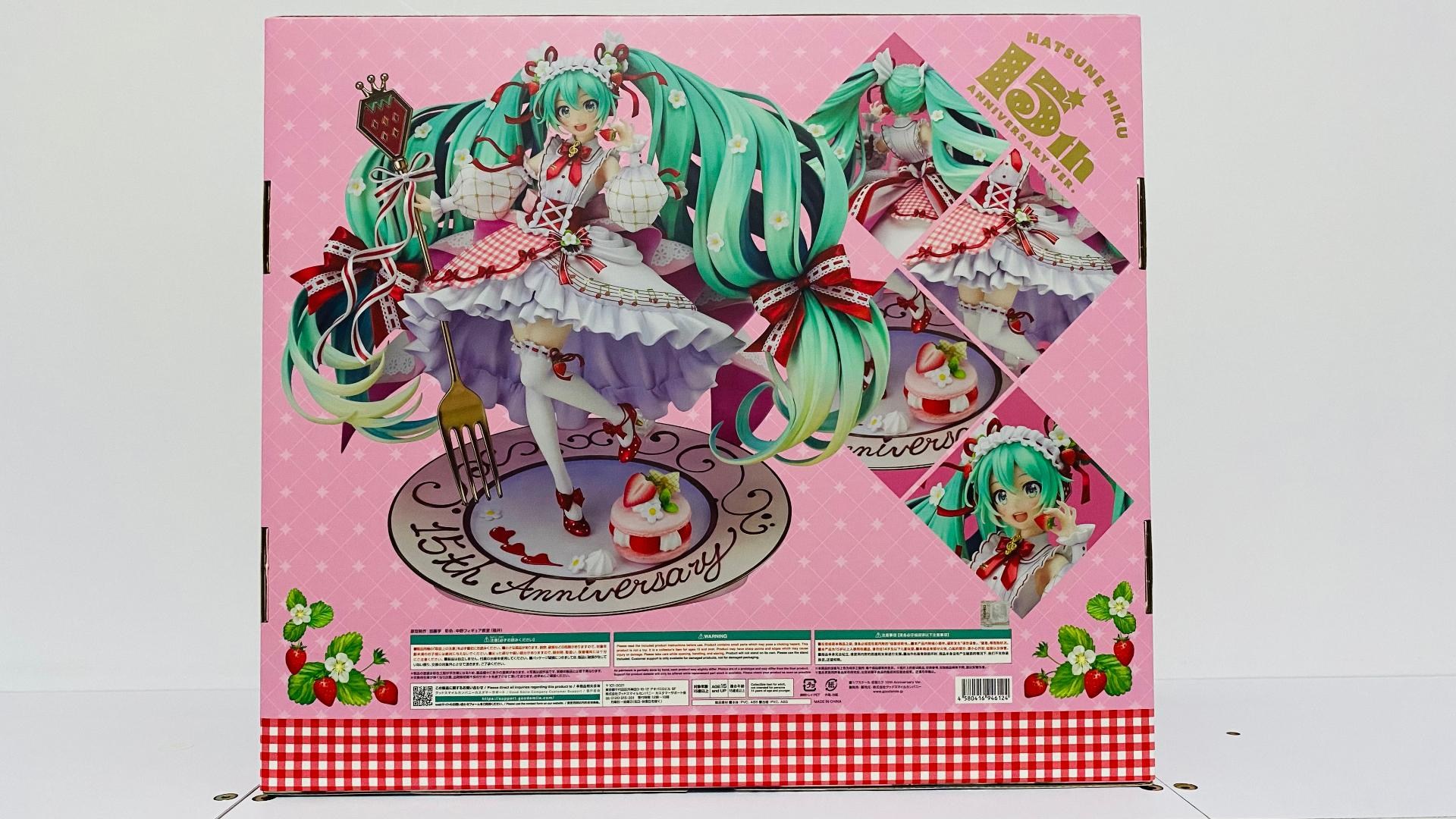 【心得】GSC 初音未來 MIKU 15週年紀念 草莓造型 - 簡單開箱 @綜合公仔玩具討論區 哈啦板 - 巴哈姆特