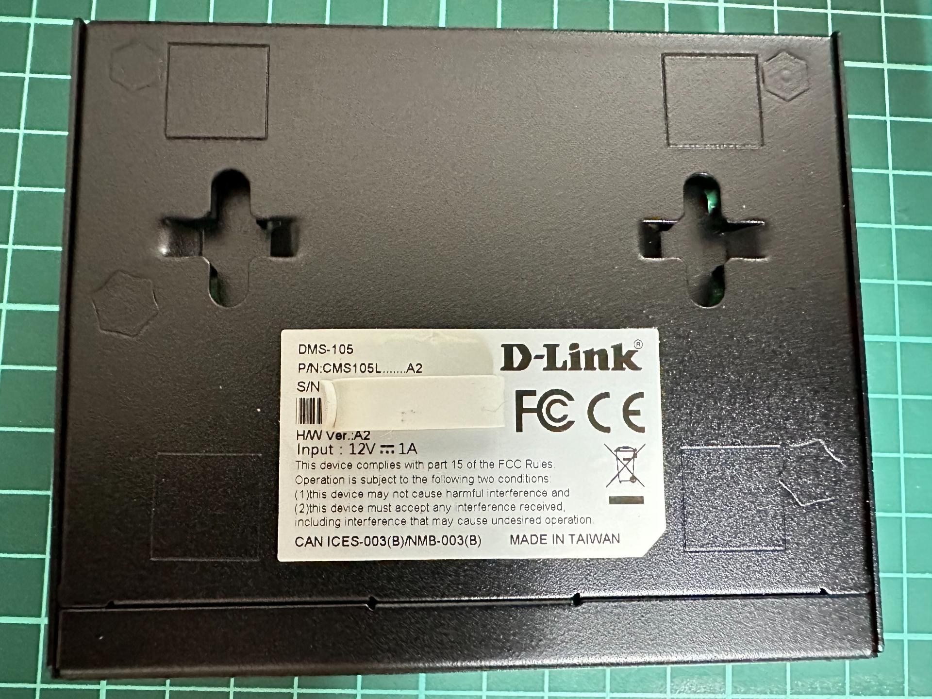 【心得】D-LINK DMS-105 簡單開箱 @電腦應用綜合討論 哈啦板 - 巴哈姆特