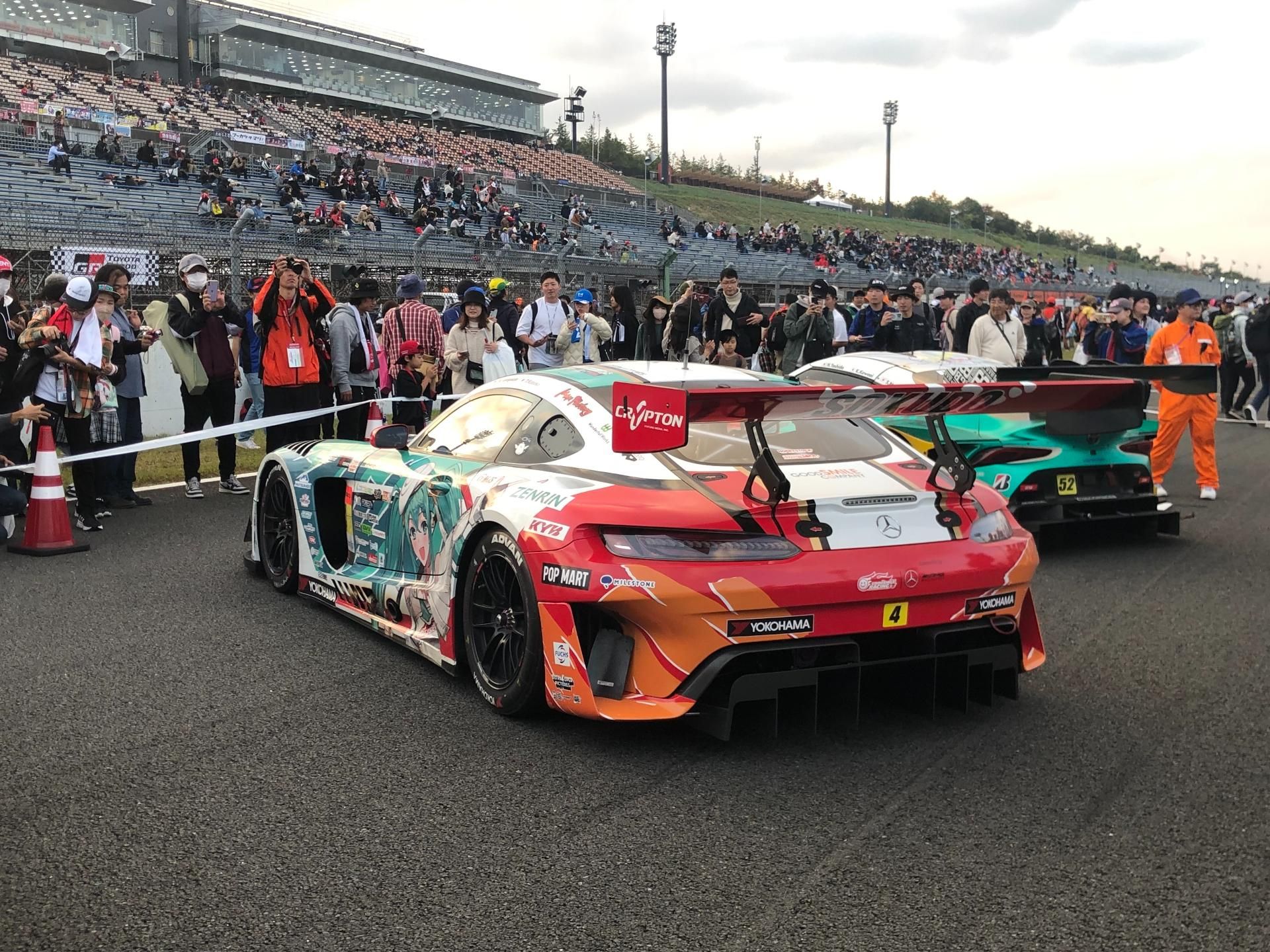 RE:【心得】Goodsmile Racing 微笑車隊 賽車初音賽車模模型收藏心得與外拍分享 @綜合公仔玩具討論區 哈啦板 - 巴哈姆特