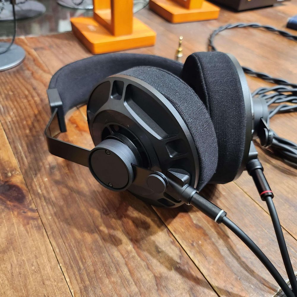 【心得】final D7000試聽後簡單唬爛 @影音視聽討論區 哈啦板 - 巴哈姆特