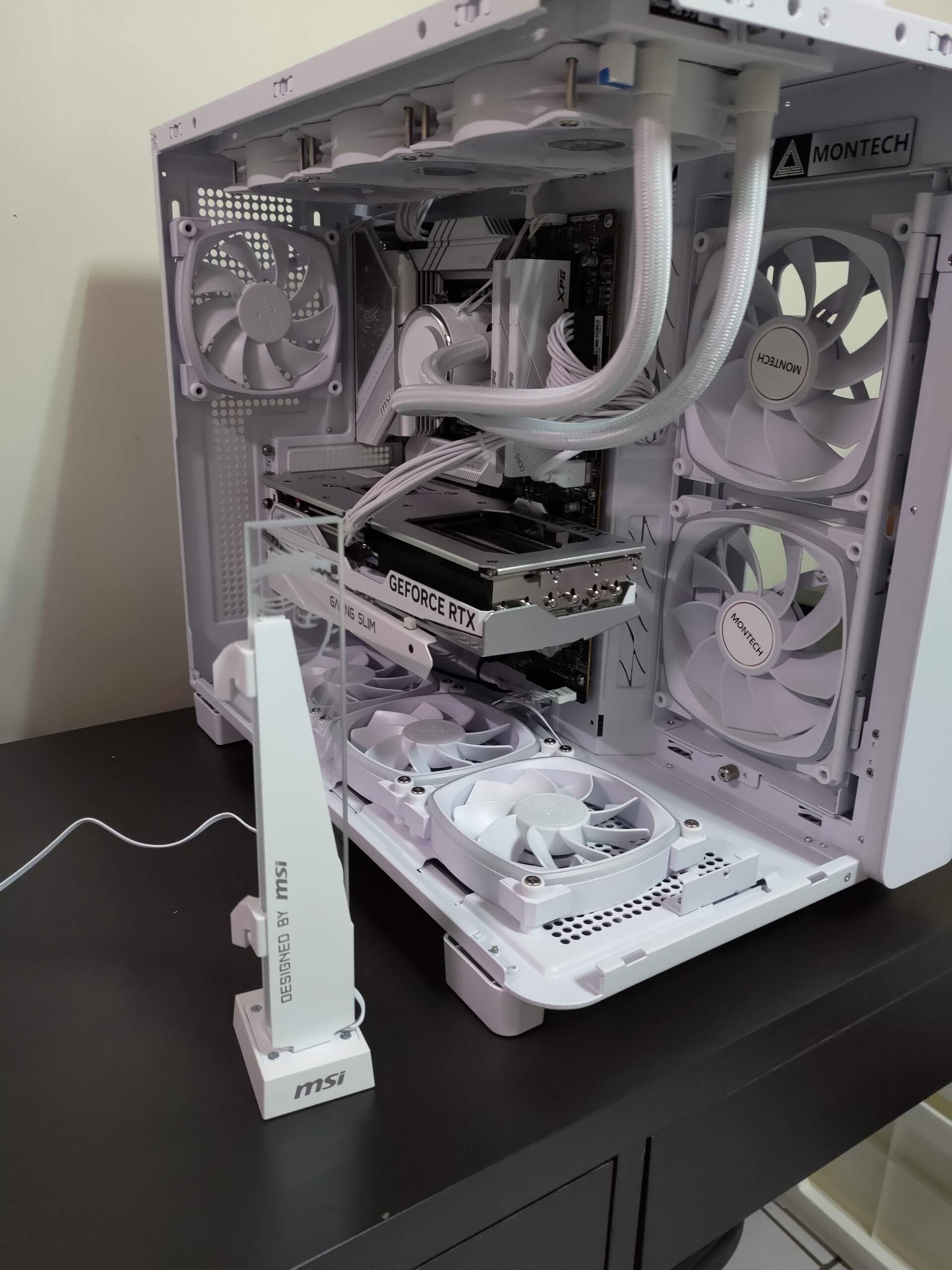 【問題】King 95 pro 顯卡支架 @電腦應用綜合討論 哈啦板 - 巴哈姆特