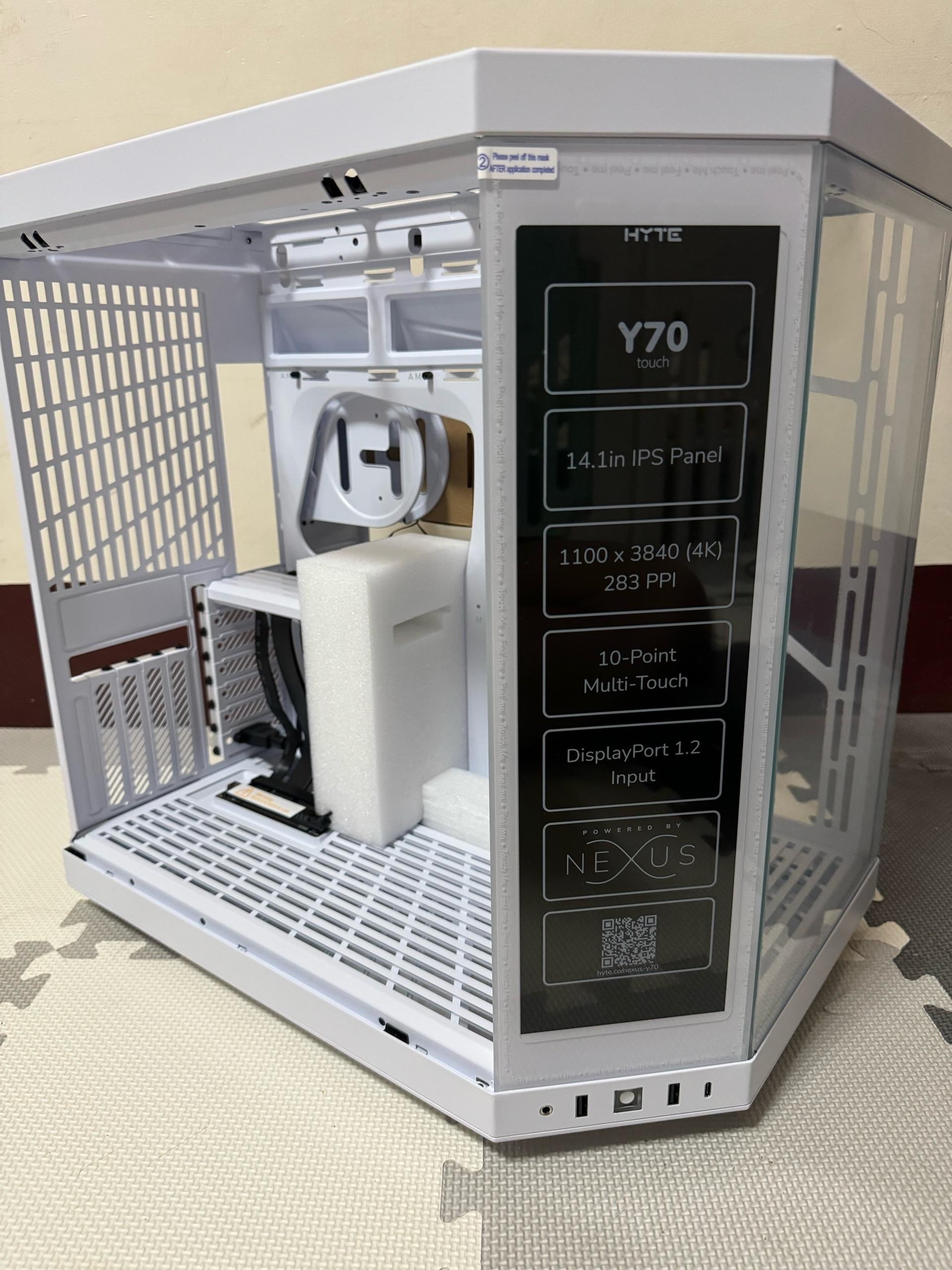 【心得】遲來的Hyte Y70 簡易開箱分享 2樓更新沒螢幕版本～ @電腦應用綜合討論 哈啦板 - 巴哈姆特