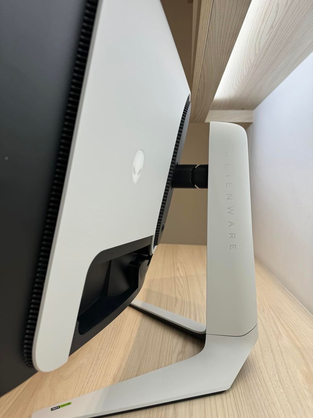 外星人ALIENWARE AW3225QF 開箱~ @電腦應用綜合討論 哈啦板 - 巴哈姆特