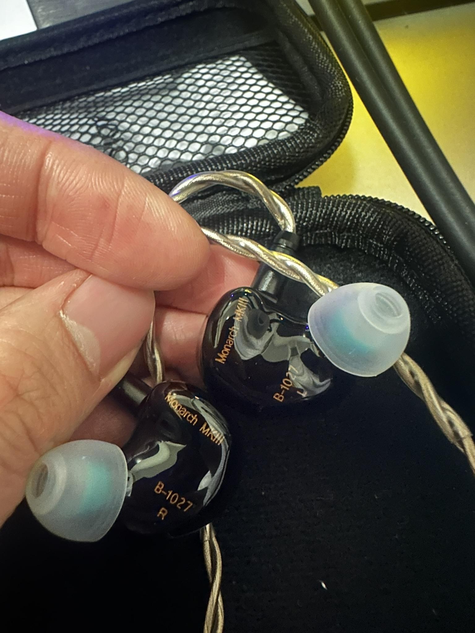 【心得】THIEAUDIO Monarch MK3, 盲狙入門級萬元(HKD)塞, 科學聲終結者 @影音視聽討論區 哈啦板 - 巴哈姆特