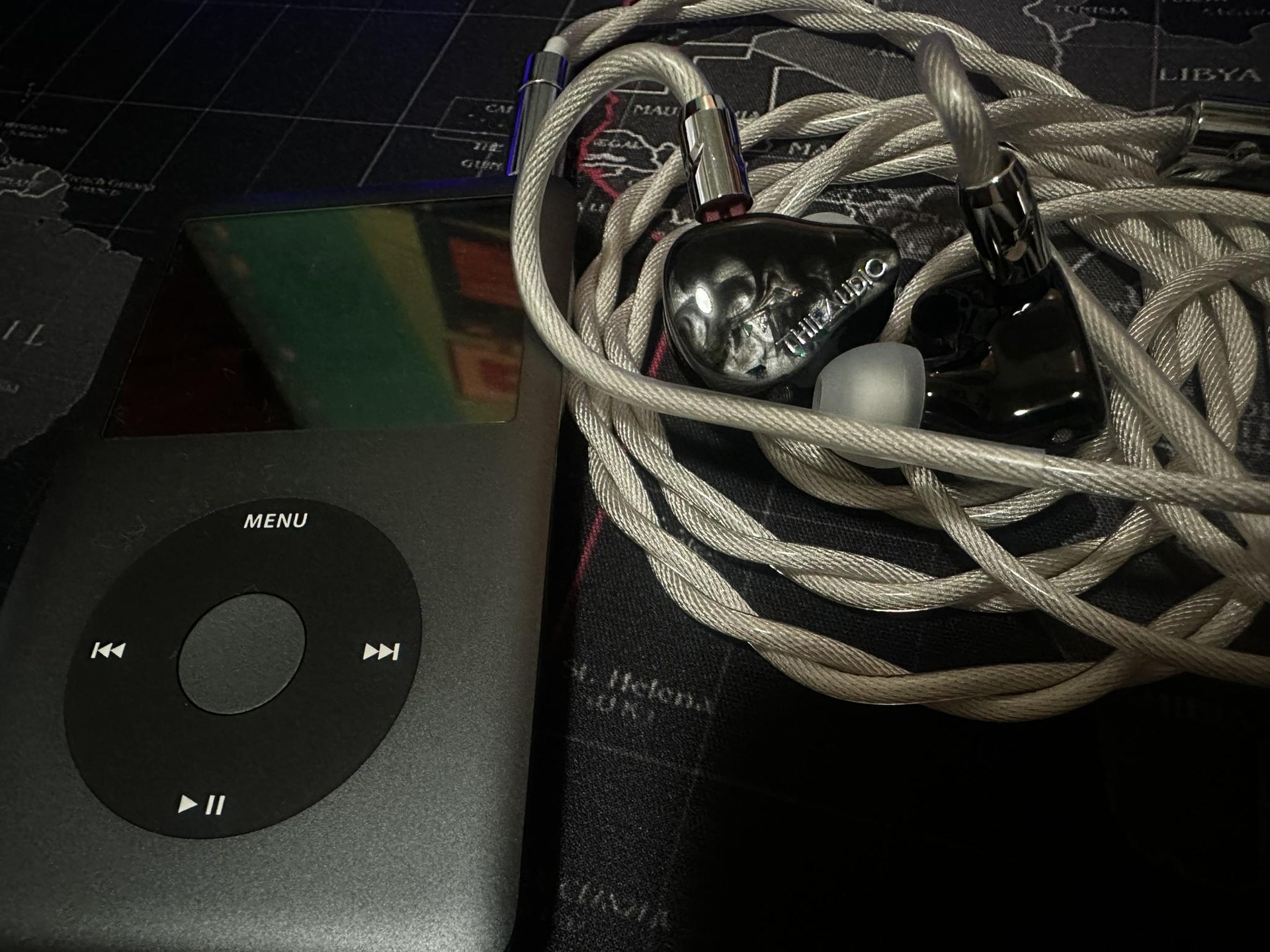 【心得】THIEAUDIO Monarch MK3, 盲狙入門級萬元(HKD)塞, 科學聲終結者 @影音視聽討論區 哈啦板 - 巴哈姆特