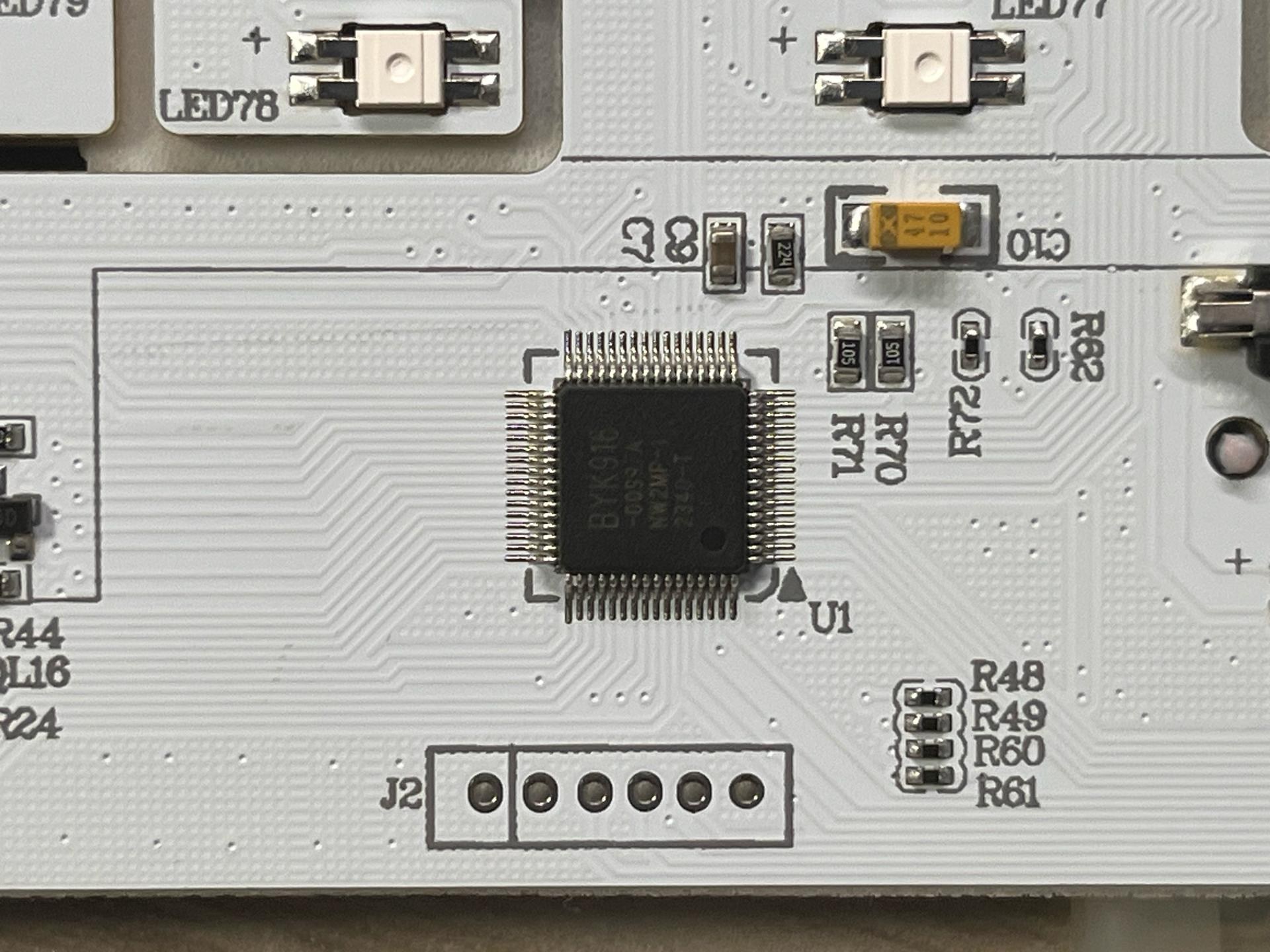 【心得】客製化外型？三模無線？性價比？三個願望一次擁有- MCHOSE邁從K99 @電腦應用綜合討論 哈啦板 - 巴哈姆特