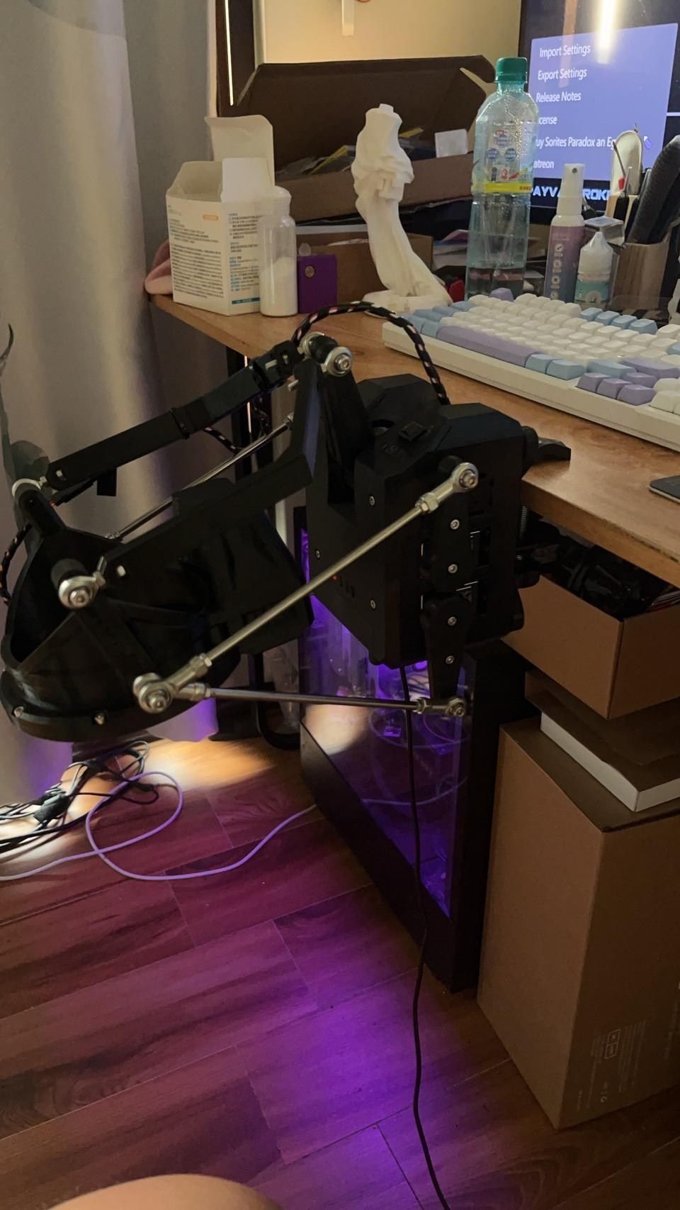 【心得】腳本體驗再升級!SR6 六軸腳本硬體分享 @VR 虛擬實境綜合討論 哈啦板 - 巴哈姆特