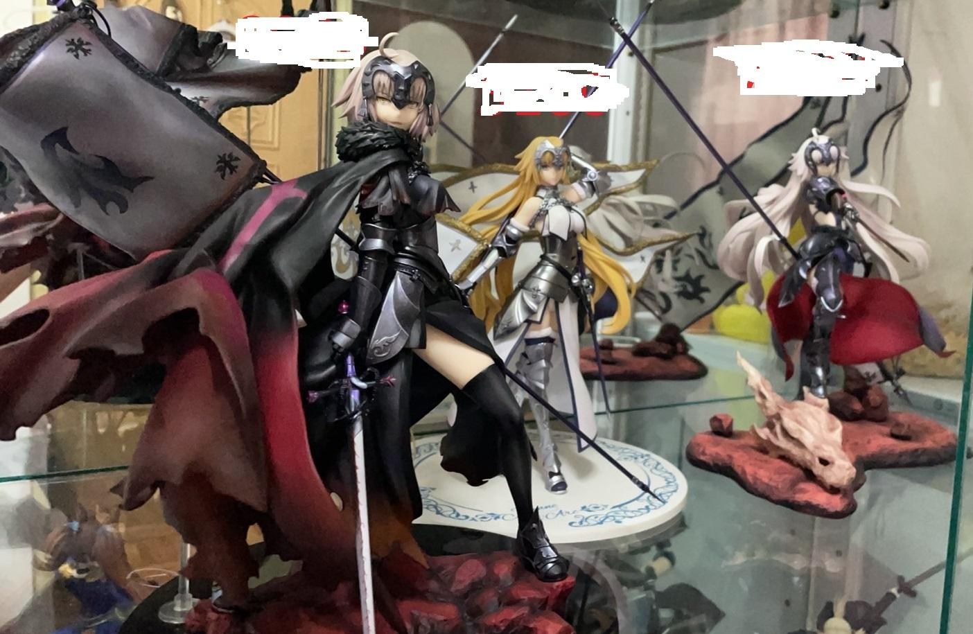 【出售】 FGO 黑貞德 白貞德 和服Alter 大和赤驥 gsc saber @ACG二手交易板 哈啦板 - 巴哈姆特
