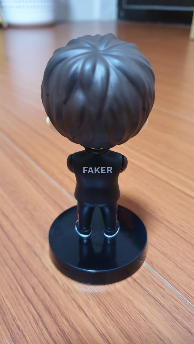 【心得】FAKER 公仔開箱文 @英雄聯盟 League of Legends 哈啦板 - 巴哈姆特