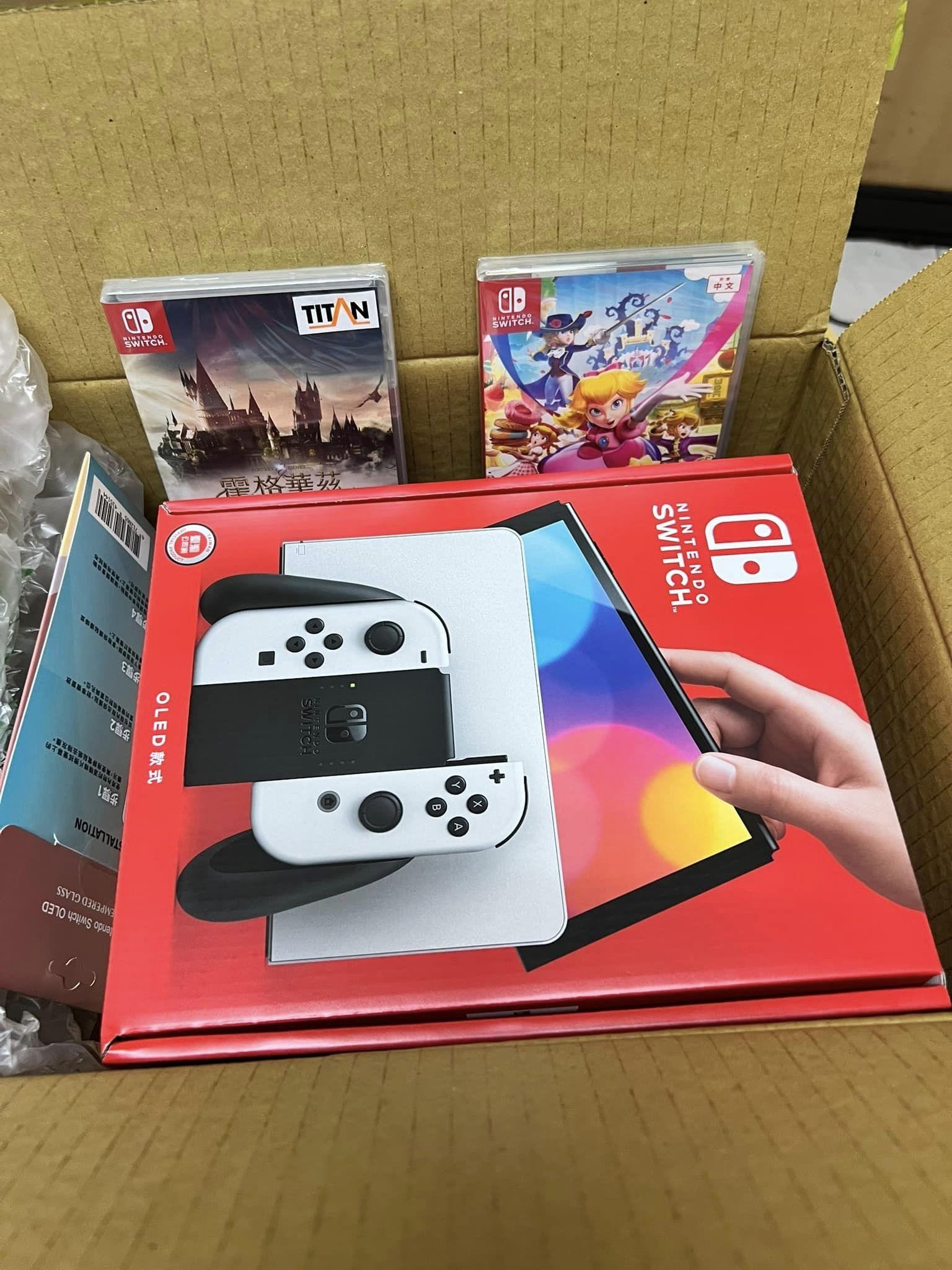 【問題】全新Switch OLED 白色 加兩片遊戲 @ACG二手交易板 哈啦板 - 巴哈姆特