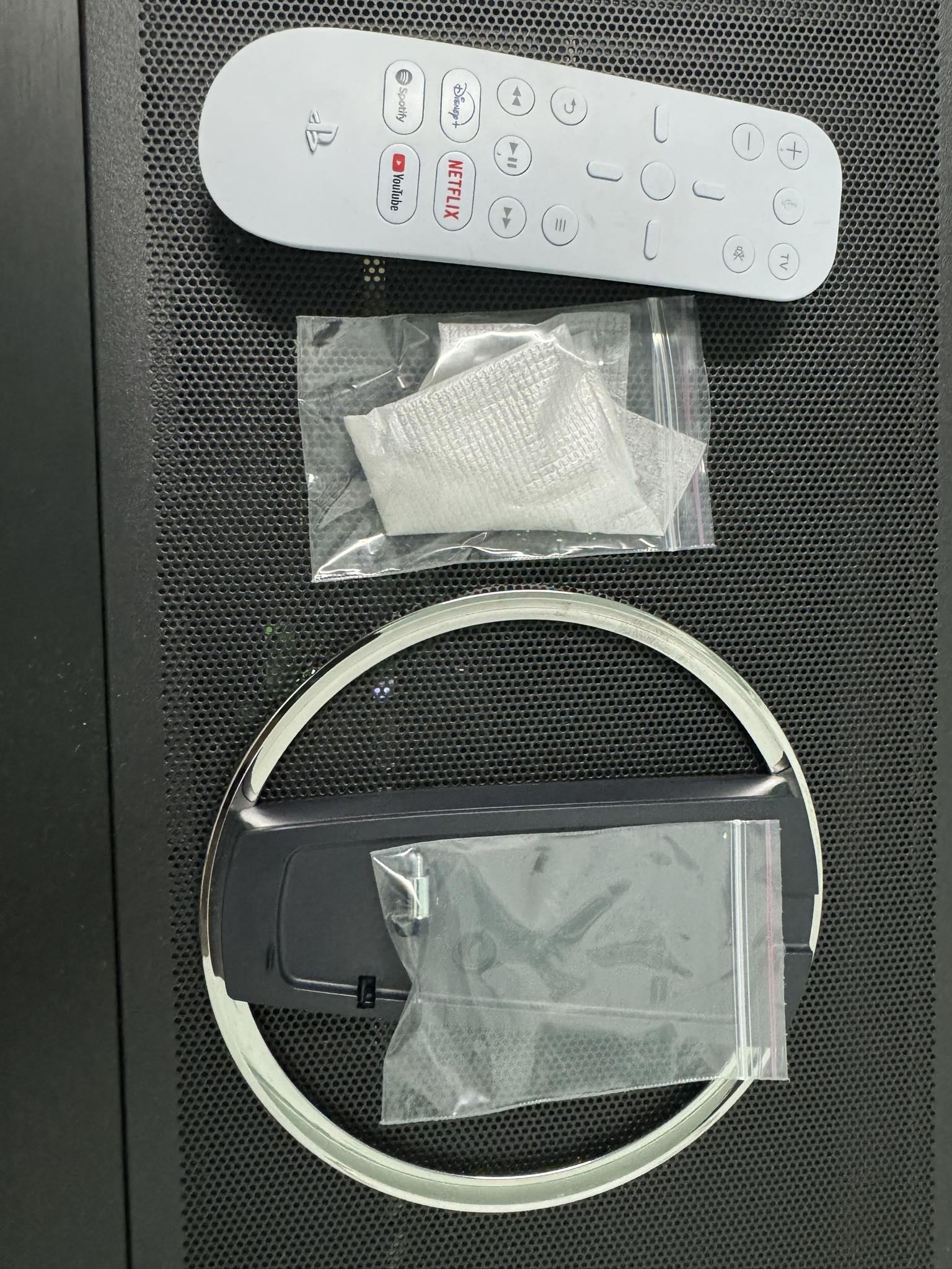 【問題】【售】二手 Sony PS5 SLIM 光碟版 PS5遊戲片*3、PS4*5 @ACG二手交易板 哈啦板 - 巴哈姆特