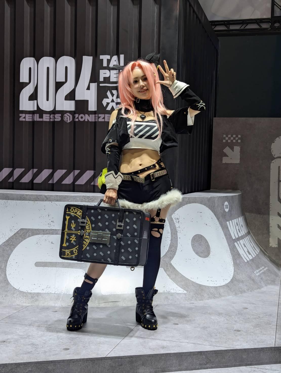 【心得】看很多次也看不夠的COSER+邦布 @絕區零 哈啦板 - 巴哈姆特