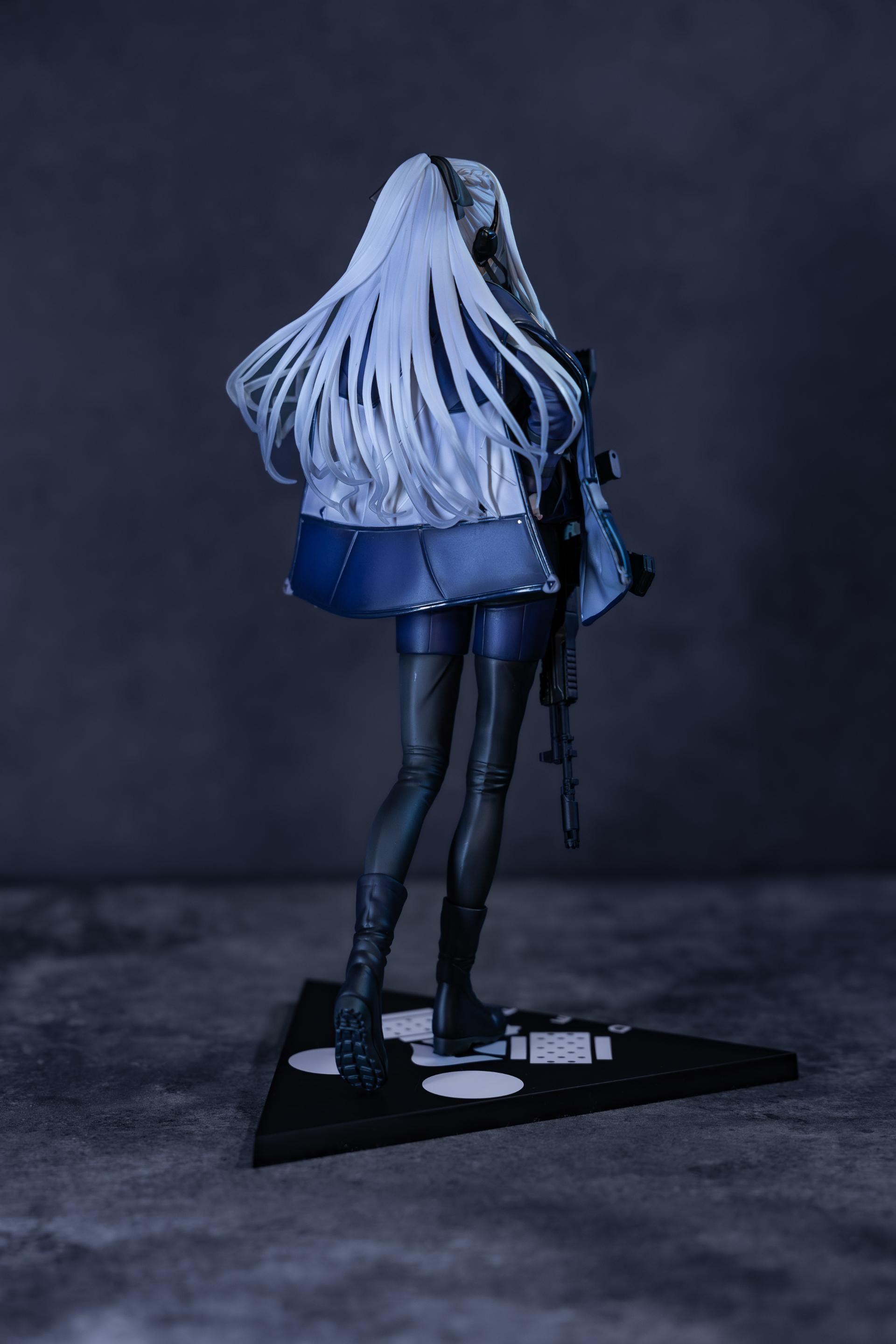 「我並非不會思考，只是不將情感納入考量範圍」 Phat! 1/7 少女前線 AK12 不專業之專業開箱 - a5180885的創作 - 巴哈姆特