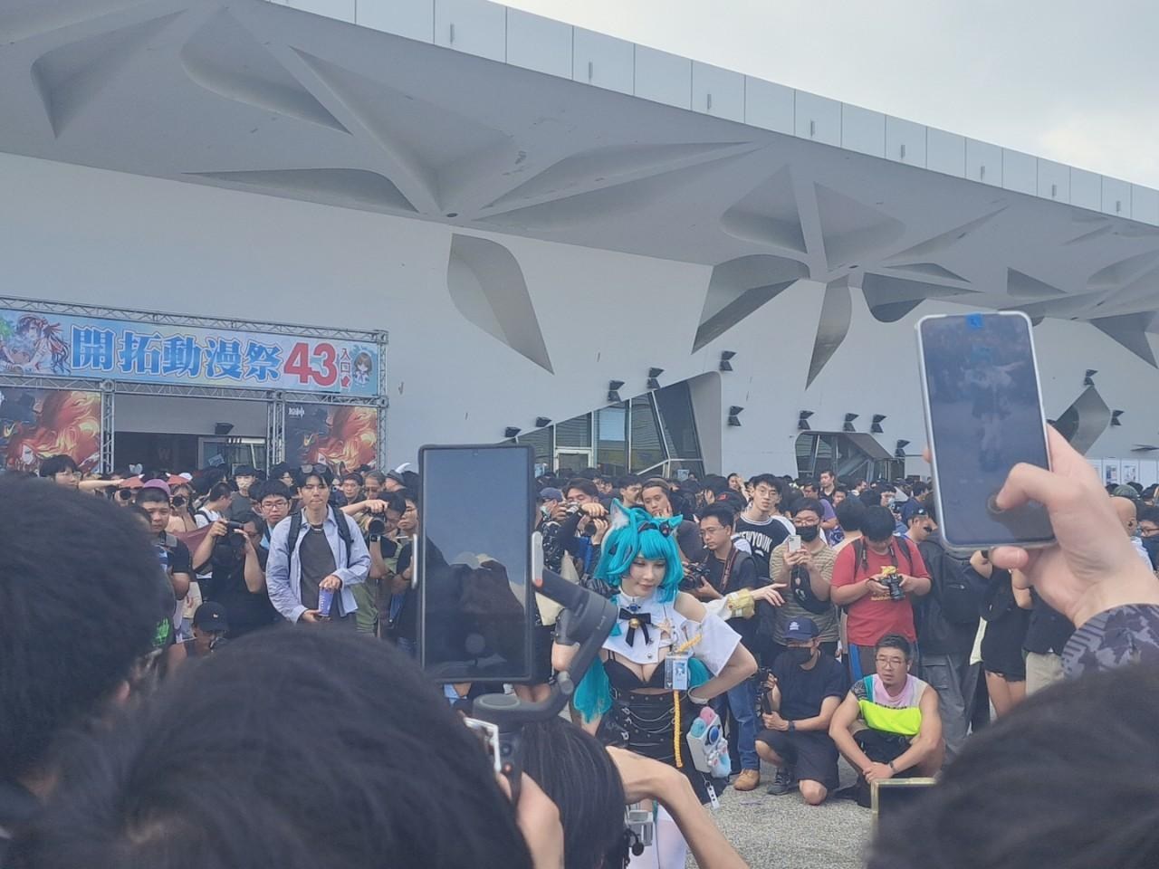 【閒聊】【FF43】場外COSER驚艷還原！你認識幾個作品？ @動漫相關綜合 哈啦板 - 巴哈姆特