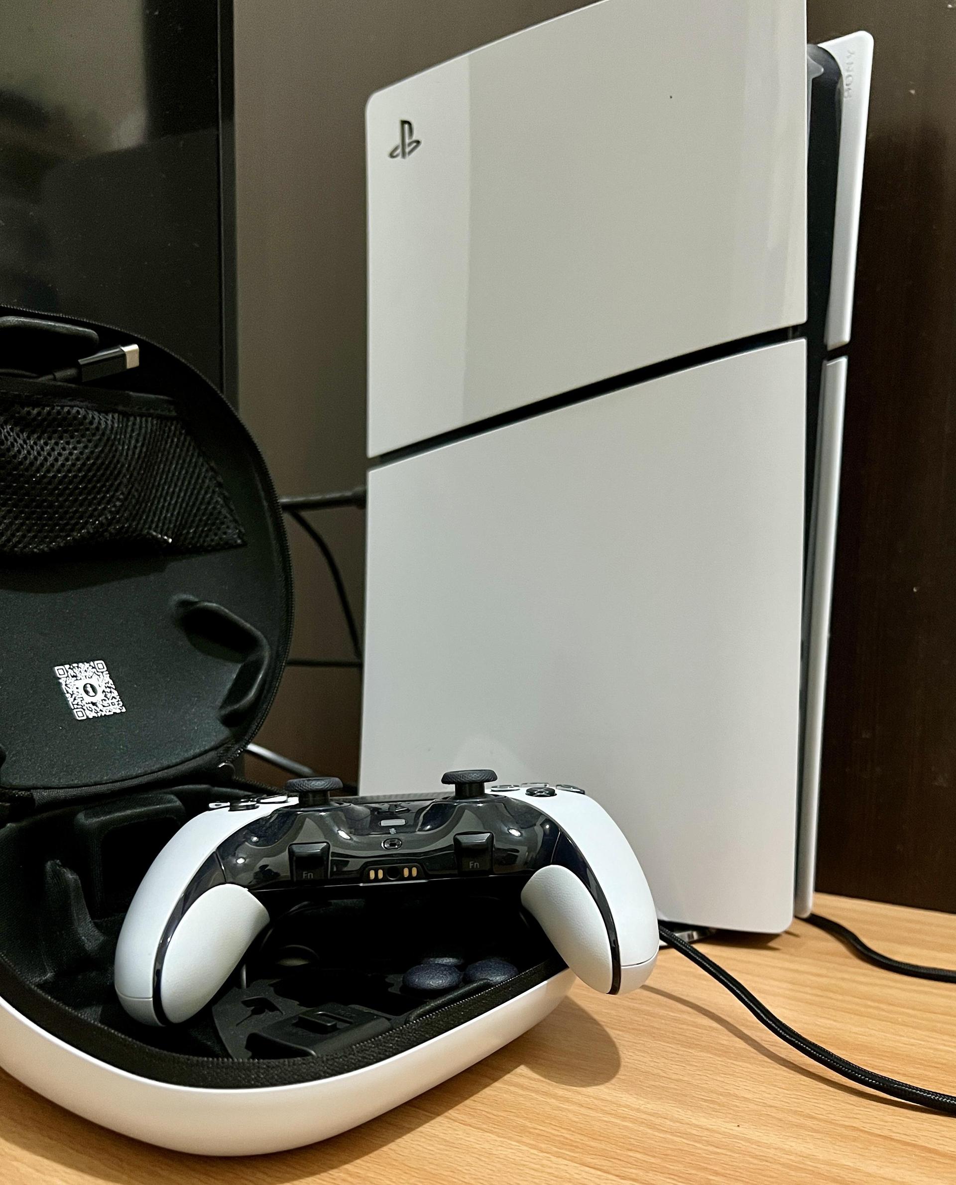 【其他】【出售】PS5數位版主機（PS5 Slim）（CFI-2018B01） + 遊戲配件DualSense Edge 無線控制器 @ACG二手交易板 哈啦板 - 巴哈姆特