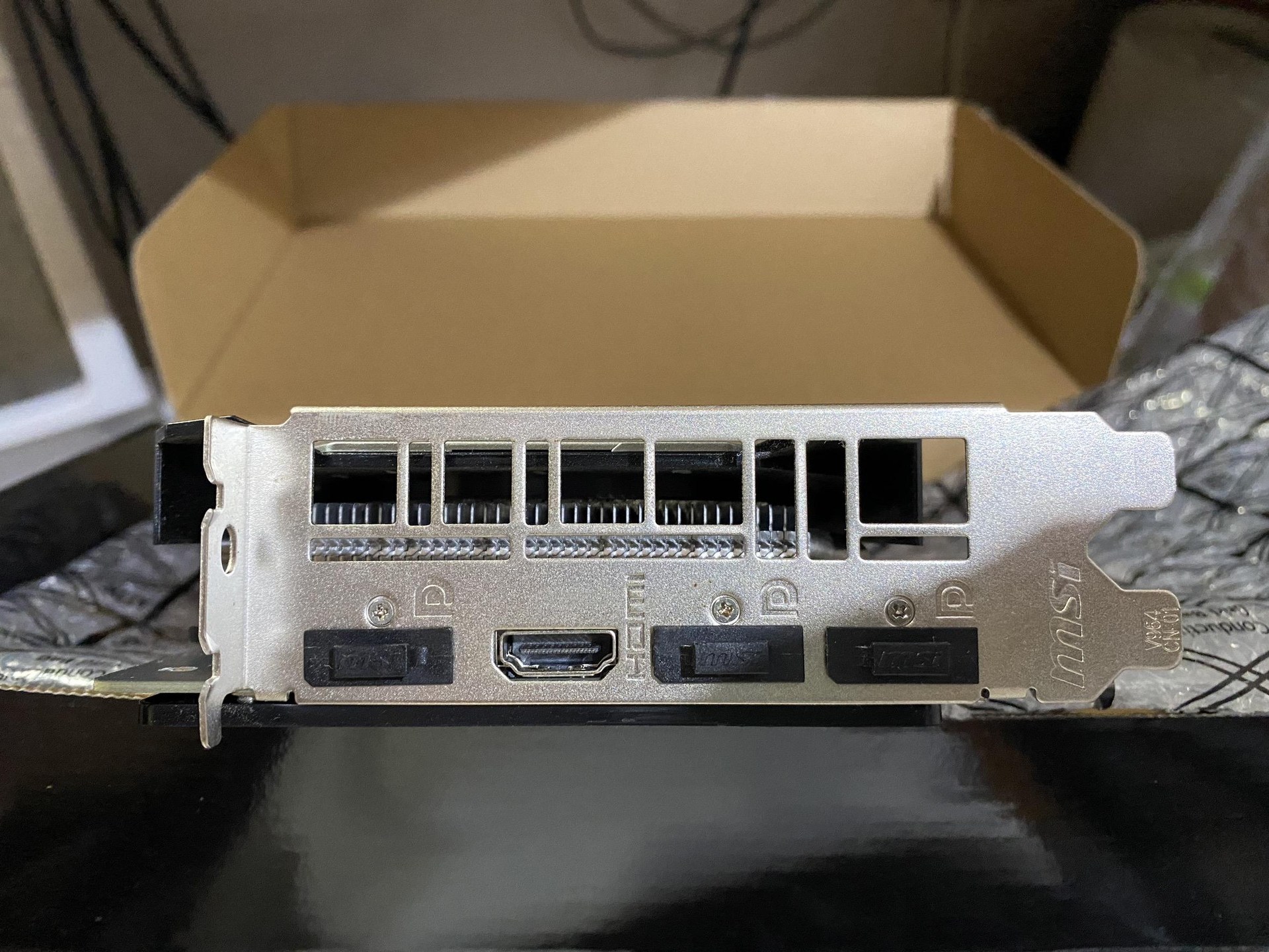 【出售】MSI GeForce RTX 2060 VENTUS 6G OC 二手(暫售) @ACG二手交易板 哈啦板 - 巴哈姆特