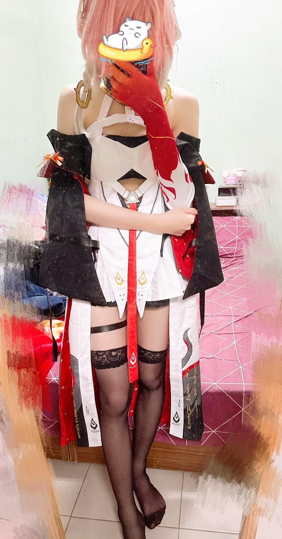 現在……誰才是樊籠之鳥呢？ - a12345264的創作 - 巴哈姆特