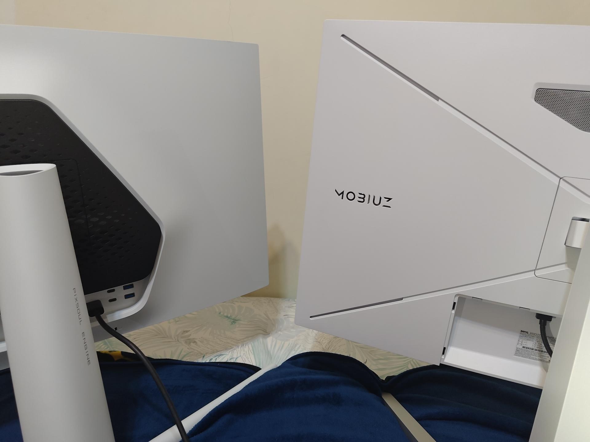 【心得】(圖多)MINI LED的頂流:BENQ MOBIUZ EX321UX開箱評測 @電腦應用綜合討論 哈啦板 - 巴哈姆特
