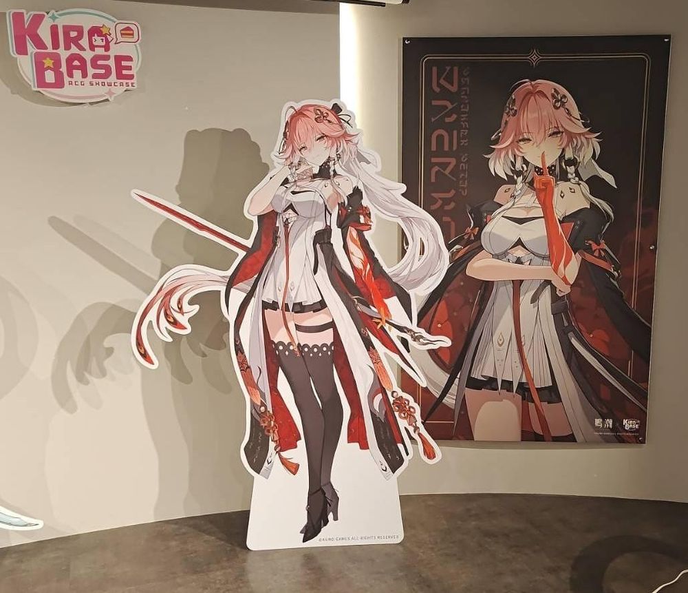 【攻略】KIRABASE鳴潮主題餐廳首日心得 附現場裝潢與周邊3D光柵卡動圖GIF @鳴潮 哈啦板 - 巴哈姆特