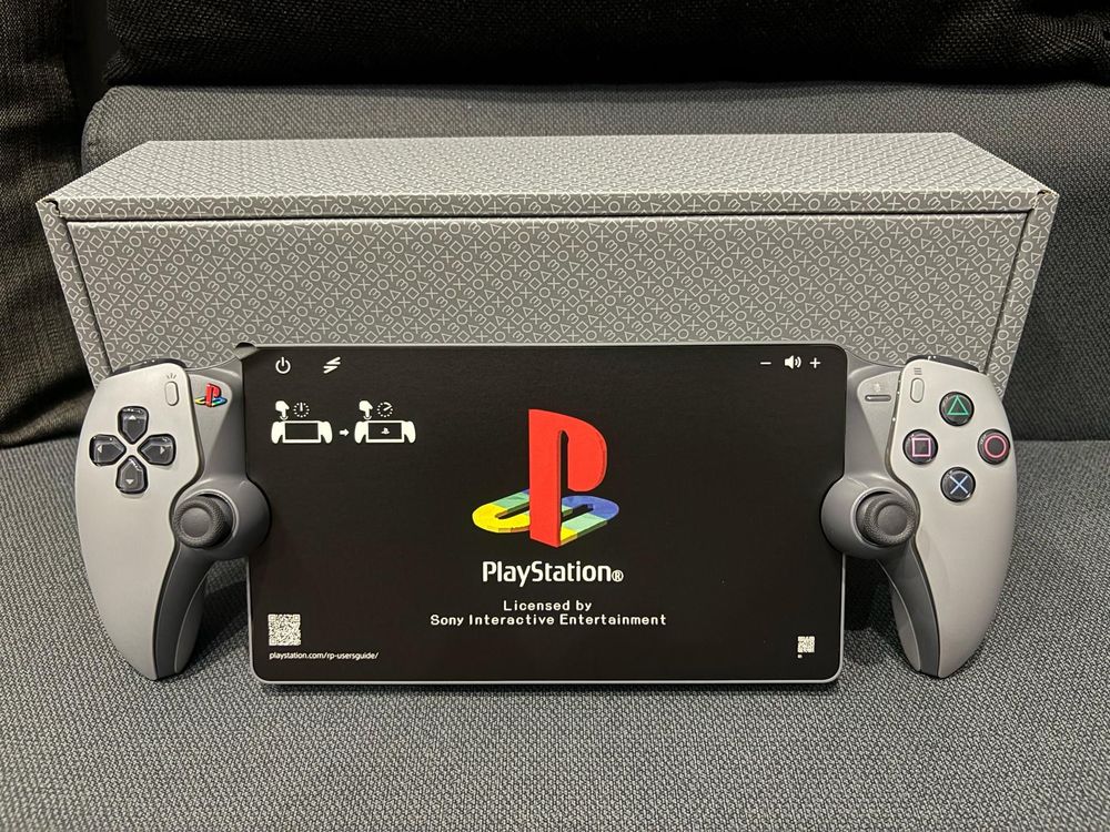 【心得】簡易開箱 PS Portal 30週年紀念版 @PS5 / PlayStation5 哈啦板 - 巴哈姆特