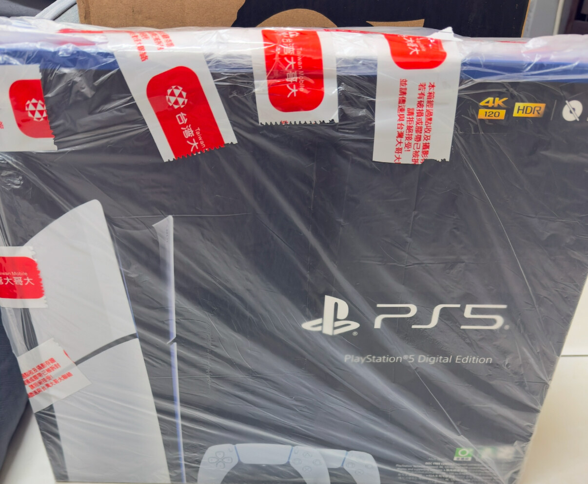 【其他】出售 全新PS5 Slim 數位版 雙手把同捆組 @ACG二手交易板 哈啦板 - 巴哈姆特