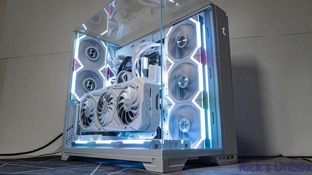 【心得】【開箱】緊湊卻更獨特全面 | LIAN LI O11 VISION COMPACT WHITE @電腦應用綜合討論 哈啦板 - 巴哈姆特