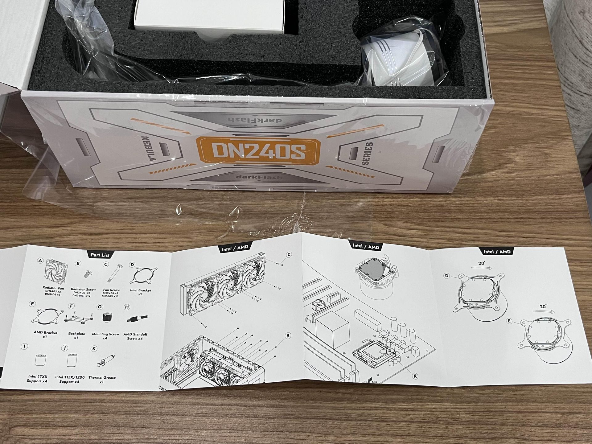 【心得】開箱：粉嫩極簡風！darkFlash moti mini 粉色機殼 & DN-240S 白色LCD水冷 @電腦應用綜合討論 哈啦板 ...