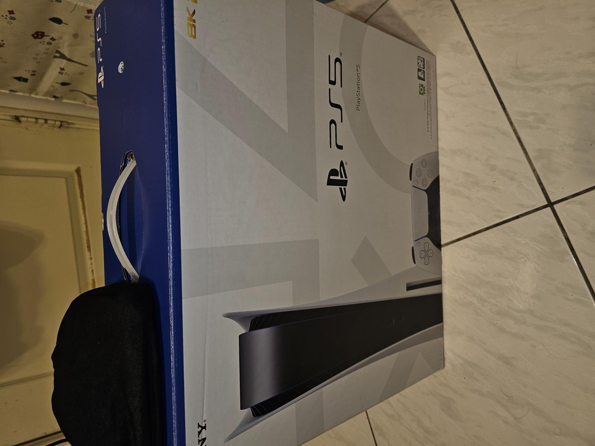 【出售】PS5 (1018A)+黑色DS手把 另售幾片遊戲 @ACG二手交易板 哈啦板 - 巴哈姆特