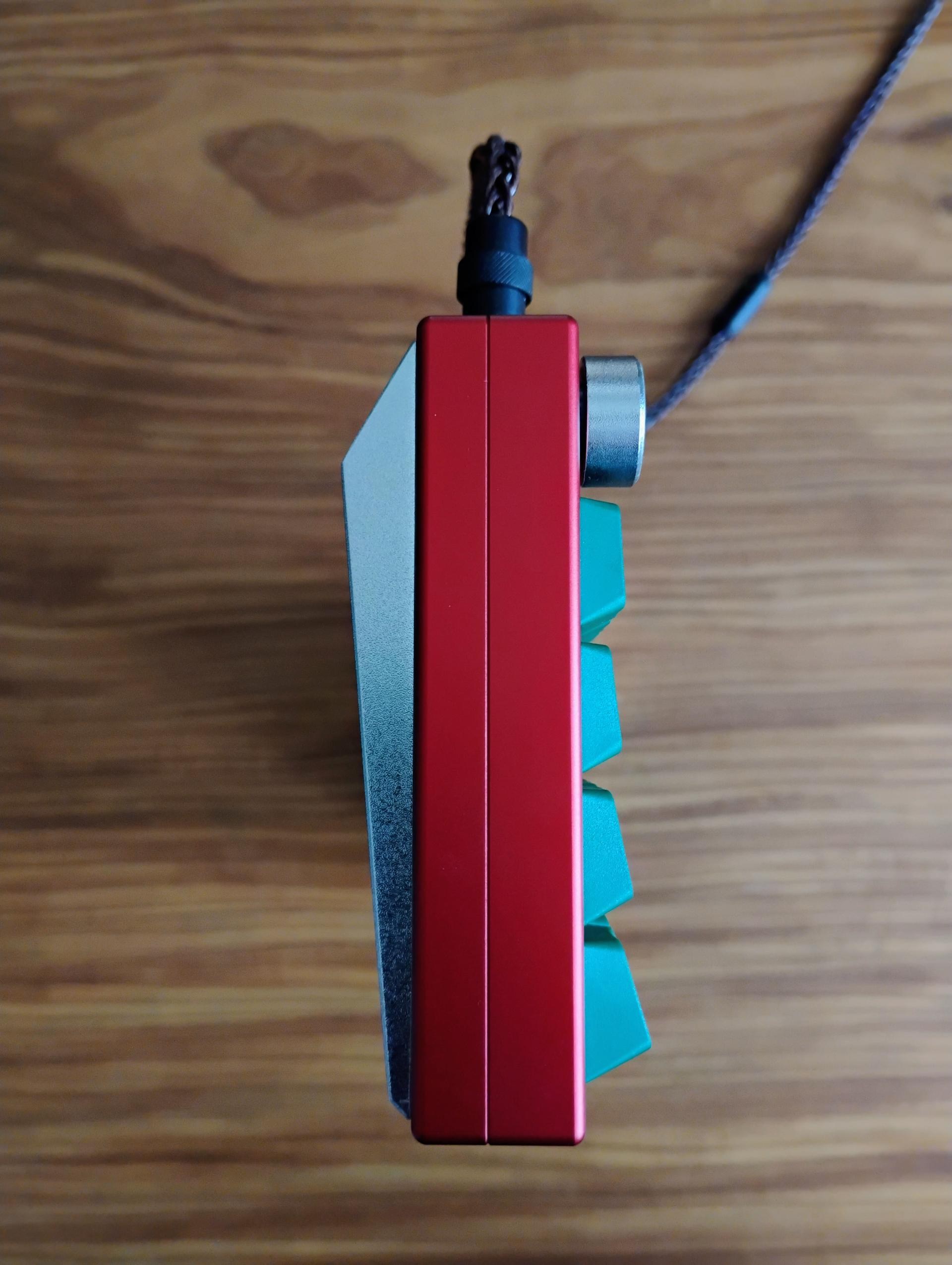 【心得】TPS 40 Red Limited Edition ~ Planck Layout 鍵盤分享 @電腦應用綜合討論 哈啦板 - 巴哈姆特