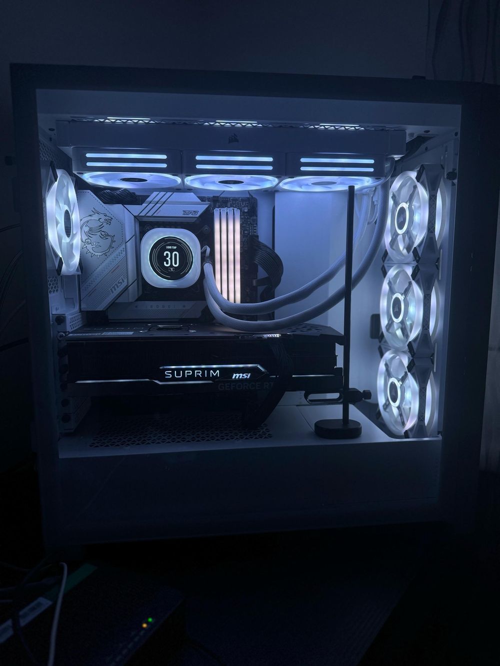 【情報】各家AIC的RTX50系列顯卡資訊公布 @電腦應用綜合討論 哈啦板 - 巴哈姆特