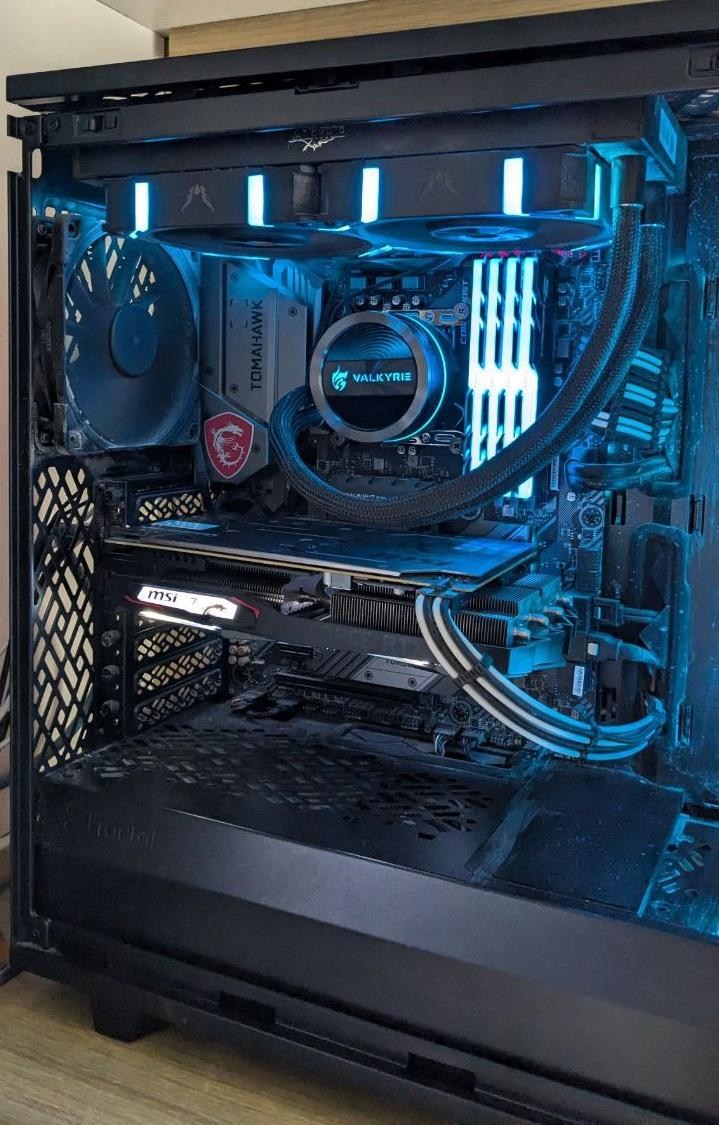 【心得】1月1號給我壞電腦 然後又好了 @電腦應用綜合討論 哈啦板 - 巴哈姆特