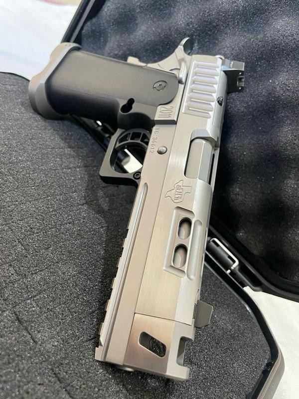 【心得】分享一隻仿FPR 系統STI DVC OMNI @野戰 (生存) 遊戲 哈啦板 - 巴哈姆特